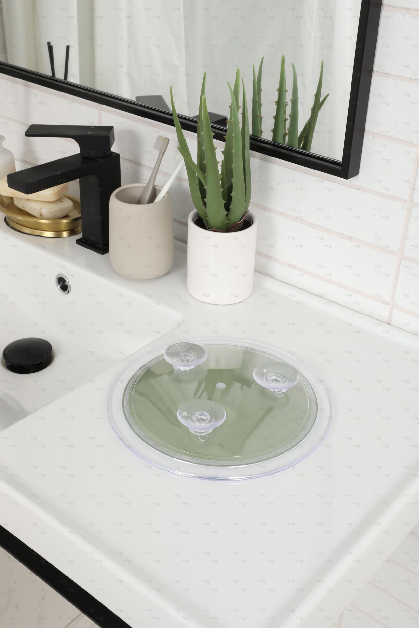 Jerdon Portable Travel Makeup Mirror – 9” Diameter Frame with 5X Magnification – Suction Cups Allow Wall Mounting – Travel Case Included – Model JSC5
