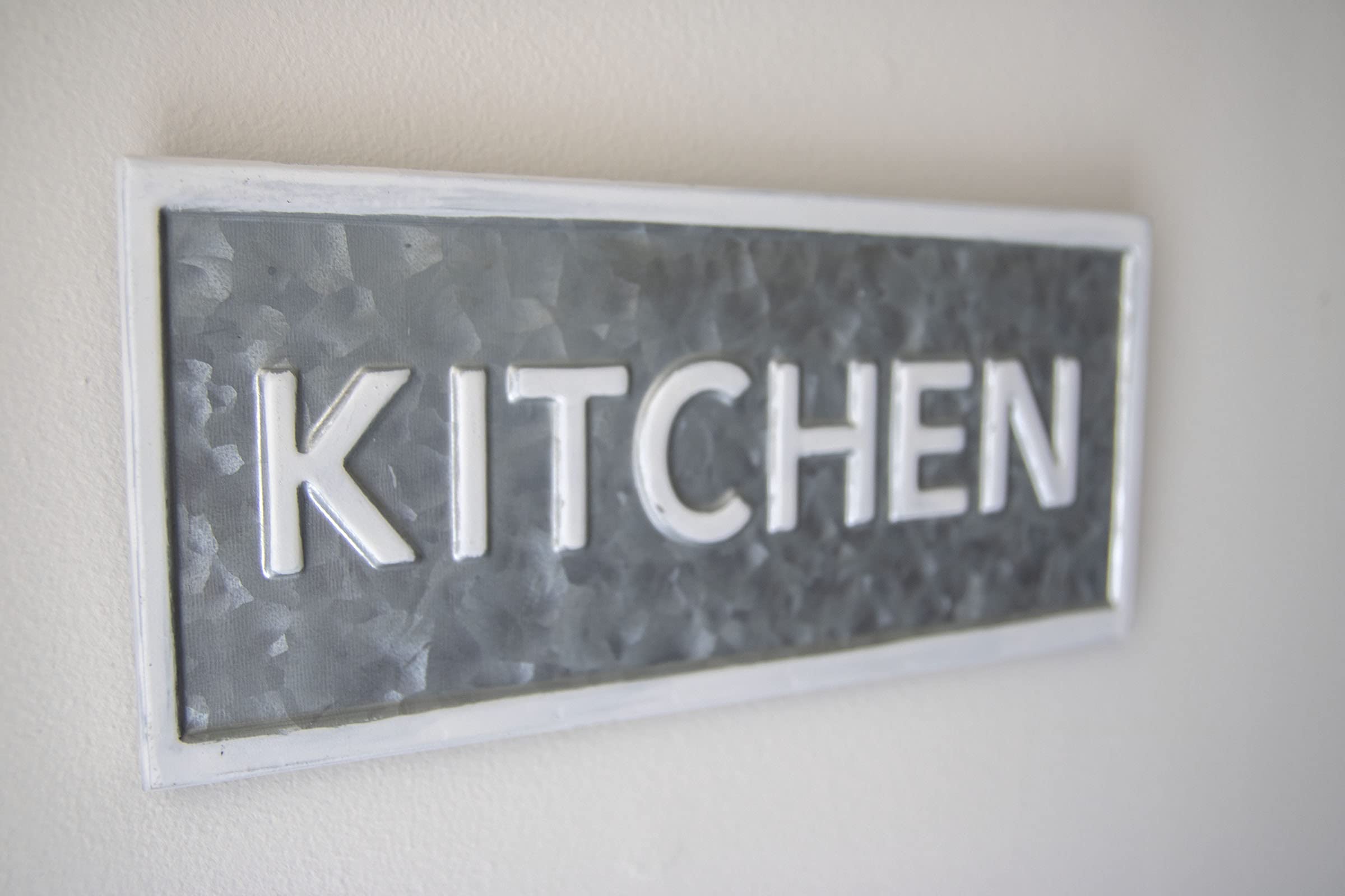 Foreside Home & Garden Galvanized White Metal Kitchen Wall Décor