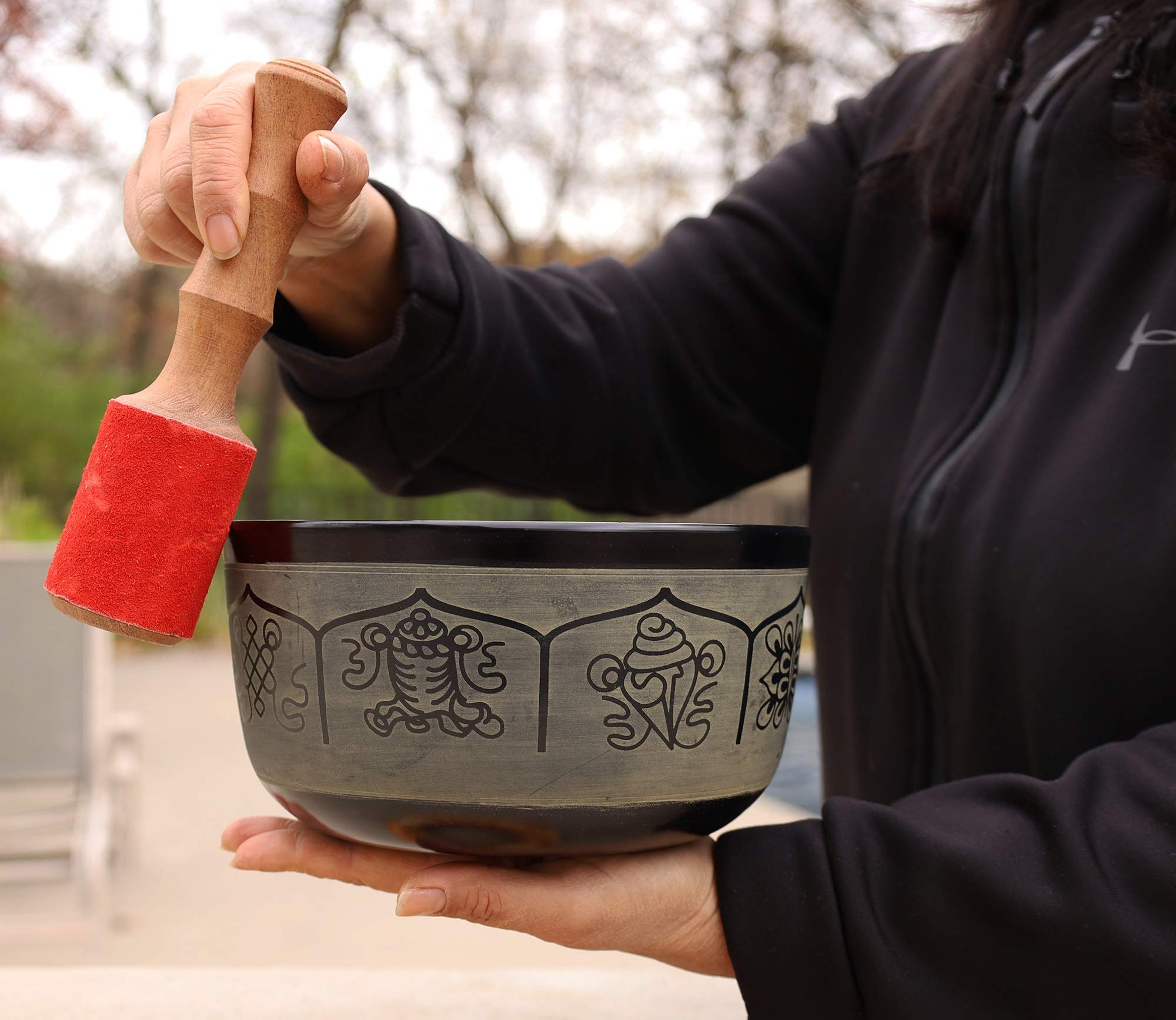 DharmaObjects Tibetan Meditation 8 Lucky Symbols Singing Bowl Mallet Mat Cushion Set (8 Inches, 8 Lucky Symbols)