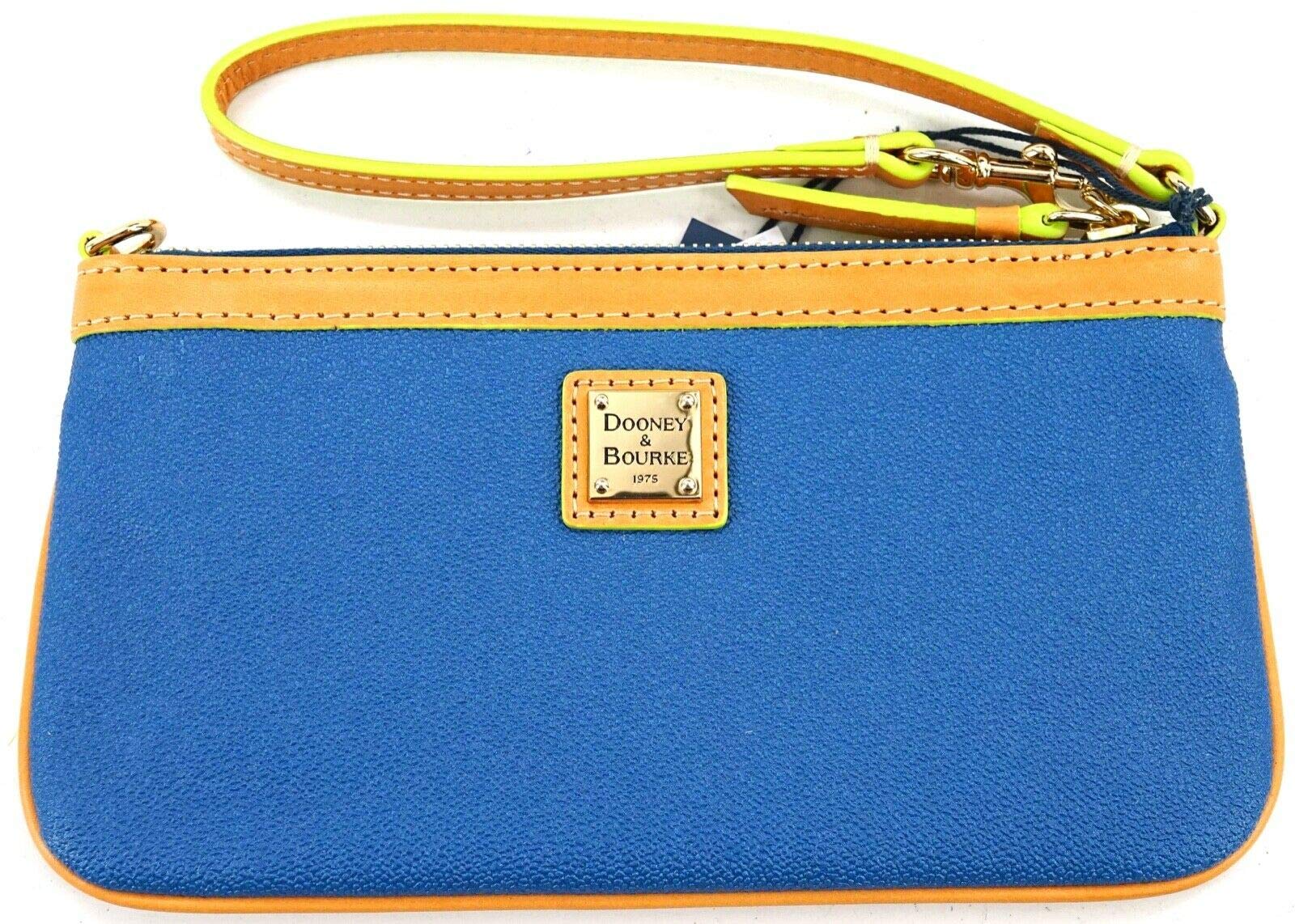 Disney Dooney and Bourke runDisney 2019 Marathon Wristlet Purse Bag Every Mile Is Magic