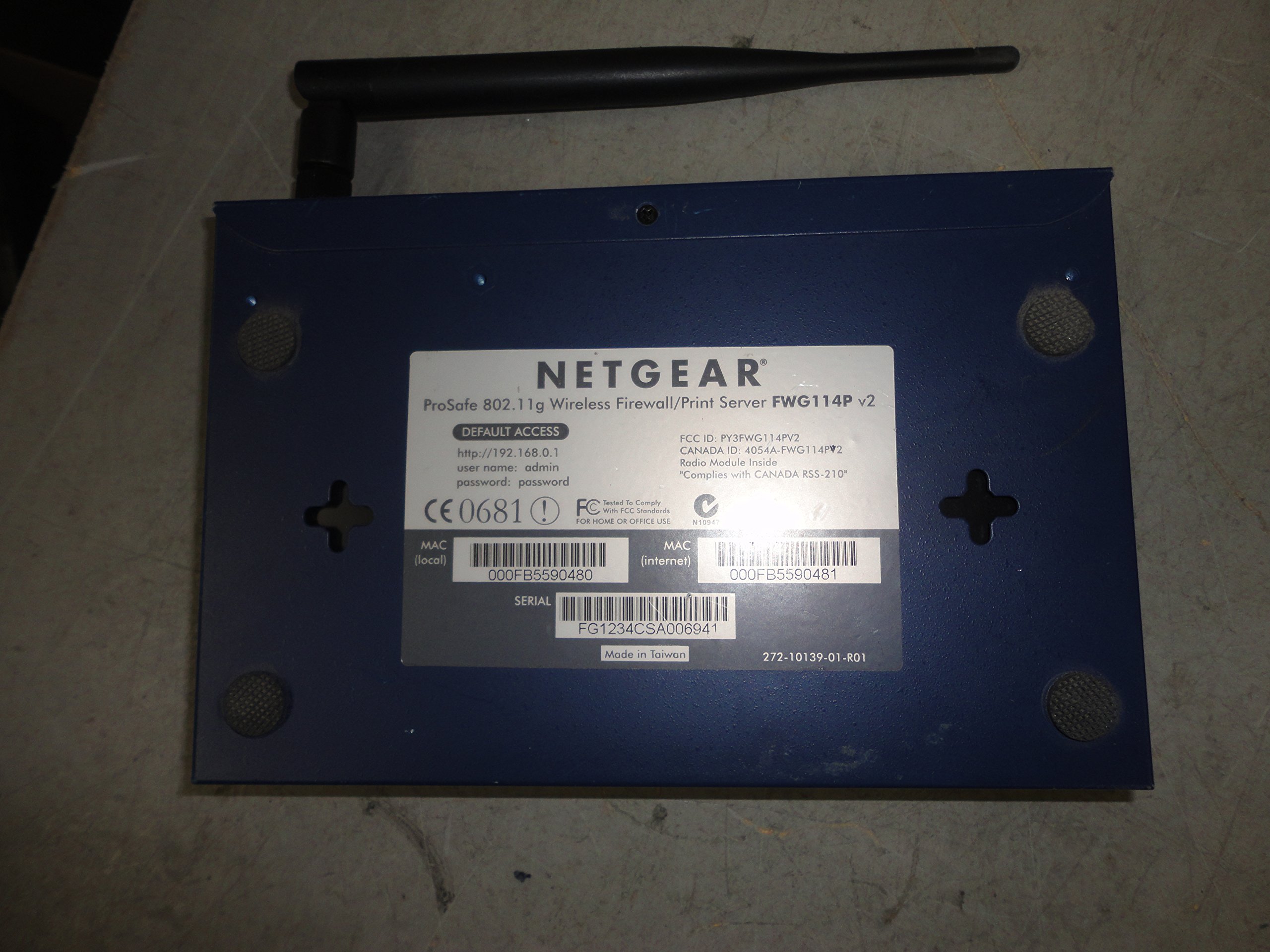 NETGEAR FWG114P ProSafe 802.11g Wireless VPN Firewall 4-Port 10/100 Switch with USB Server