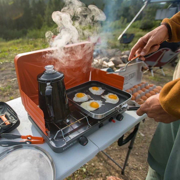 GSI Outdoors Percolator Coffee Pot | Enamelware Campfire Coffee Boiler Kettle for Outdoor Camping Cookware, Cabin, RV, Kitchen, Hunting & Backpacking