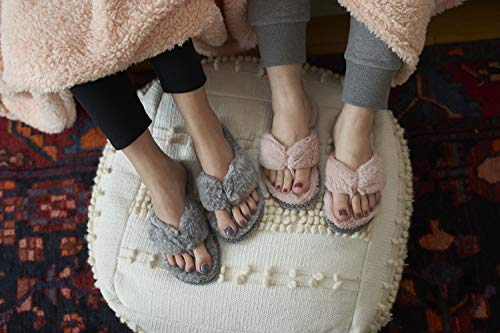Dearfoams womens Marie Furry Thong Slipper, Dusty Pink, Large US