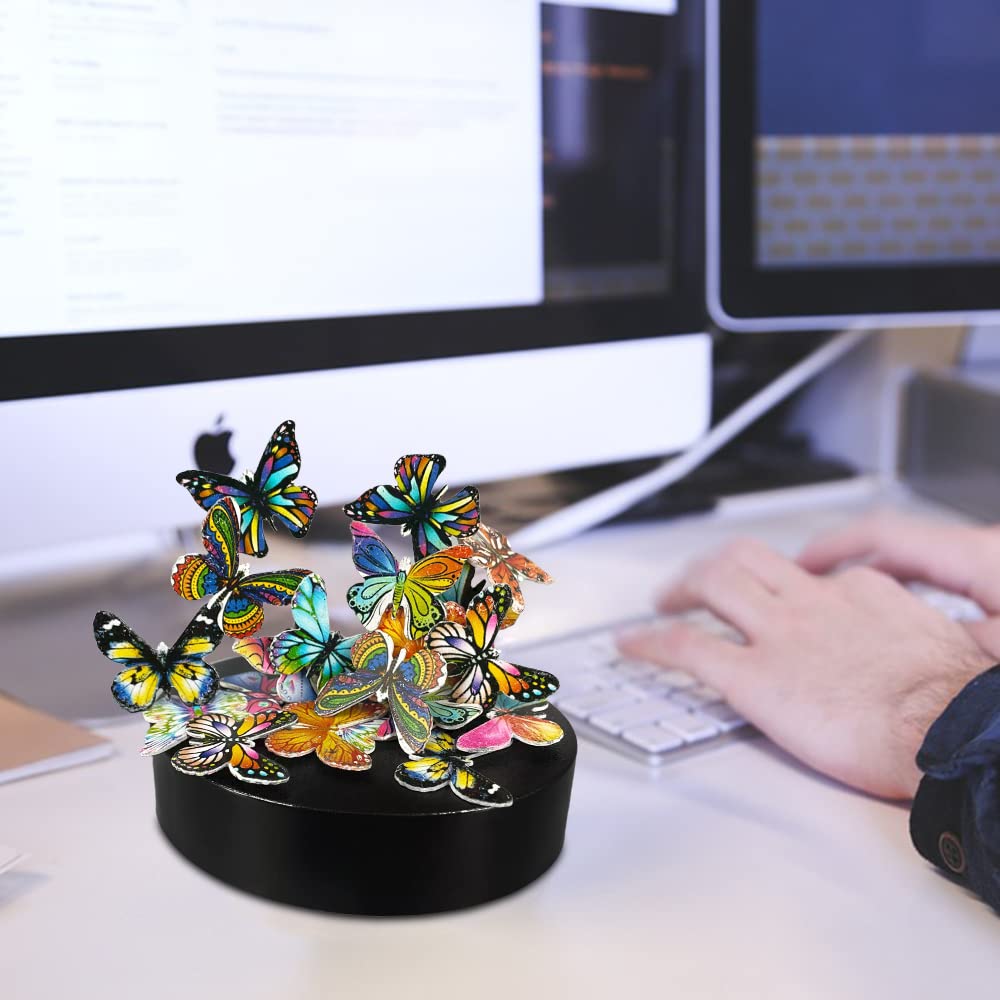 LICRAFT Desk Sculpture Butterflies Desktop Stress Relief Toy Fidget Toy for Anxiety Office Gift (22pcs Butterflies)