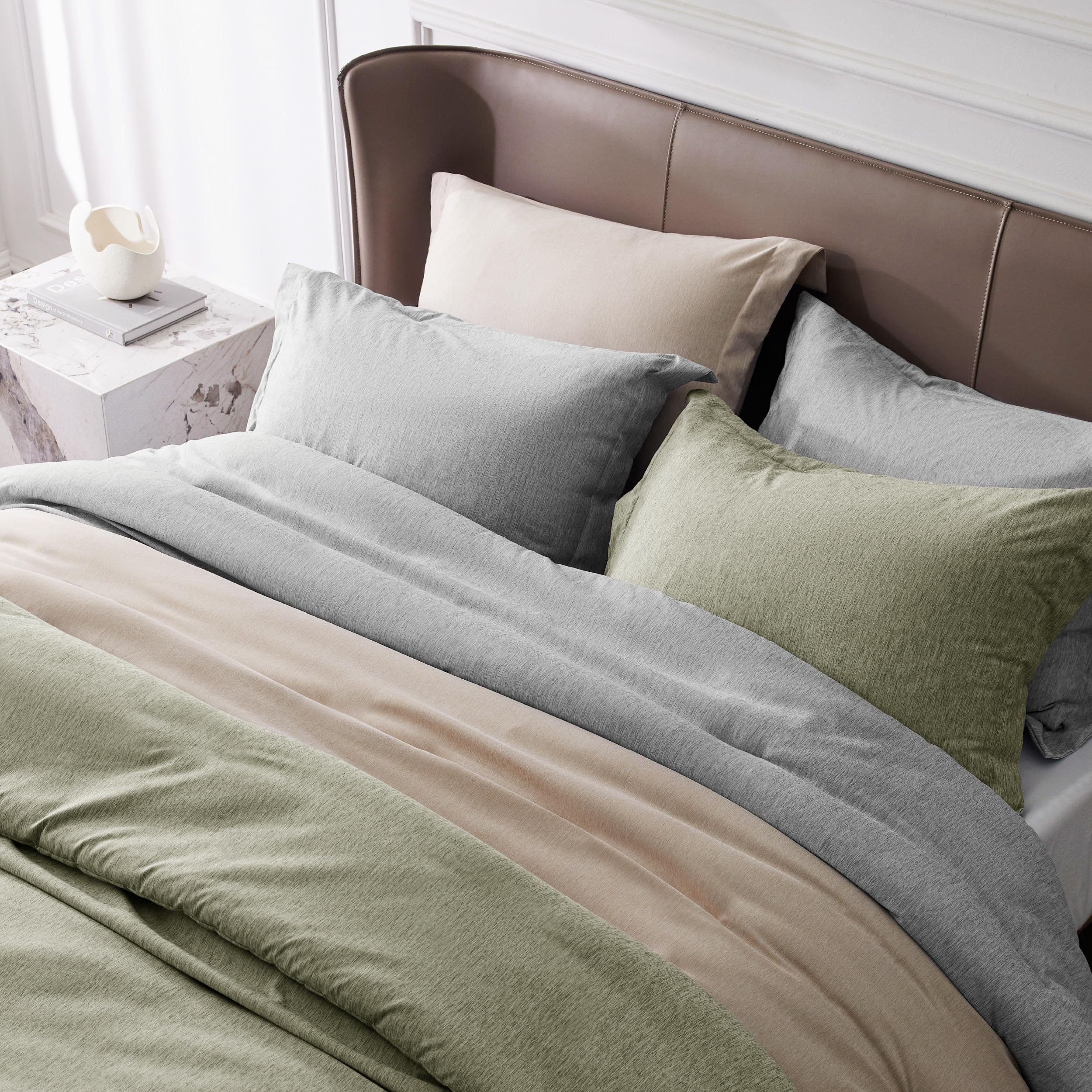 Bedsure Bundle of Ruched Sheet Set and Cationic Dyed Duvet Cover Set, Cal King Size