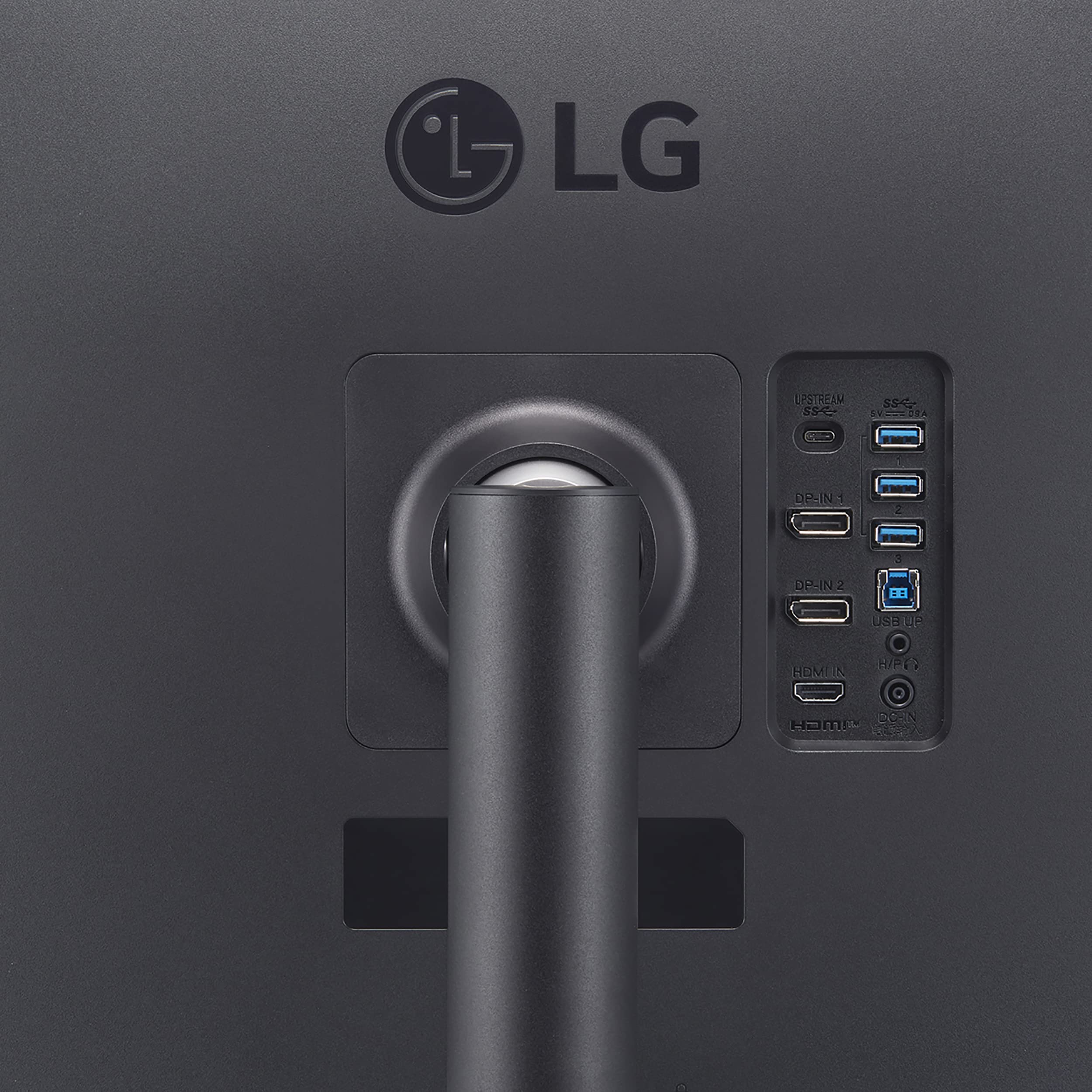 LG 32EP950-B 32” Ultrafine UHD (3840 x 2160) OLED Pro Display with Adobe RBG 99% / DCI-P3 99%, VESA Display HDR 400 True Black, 1M:1 Contrast Ratio and Tilt/Height/Pivot Adjustable Stand - Black