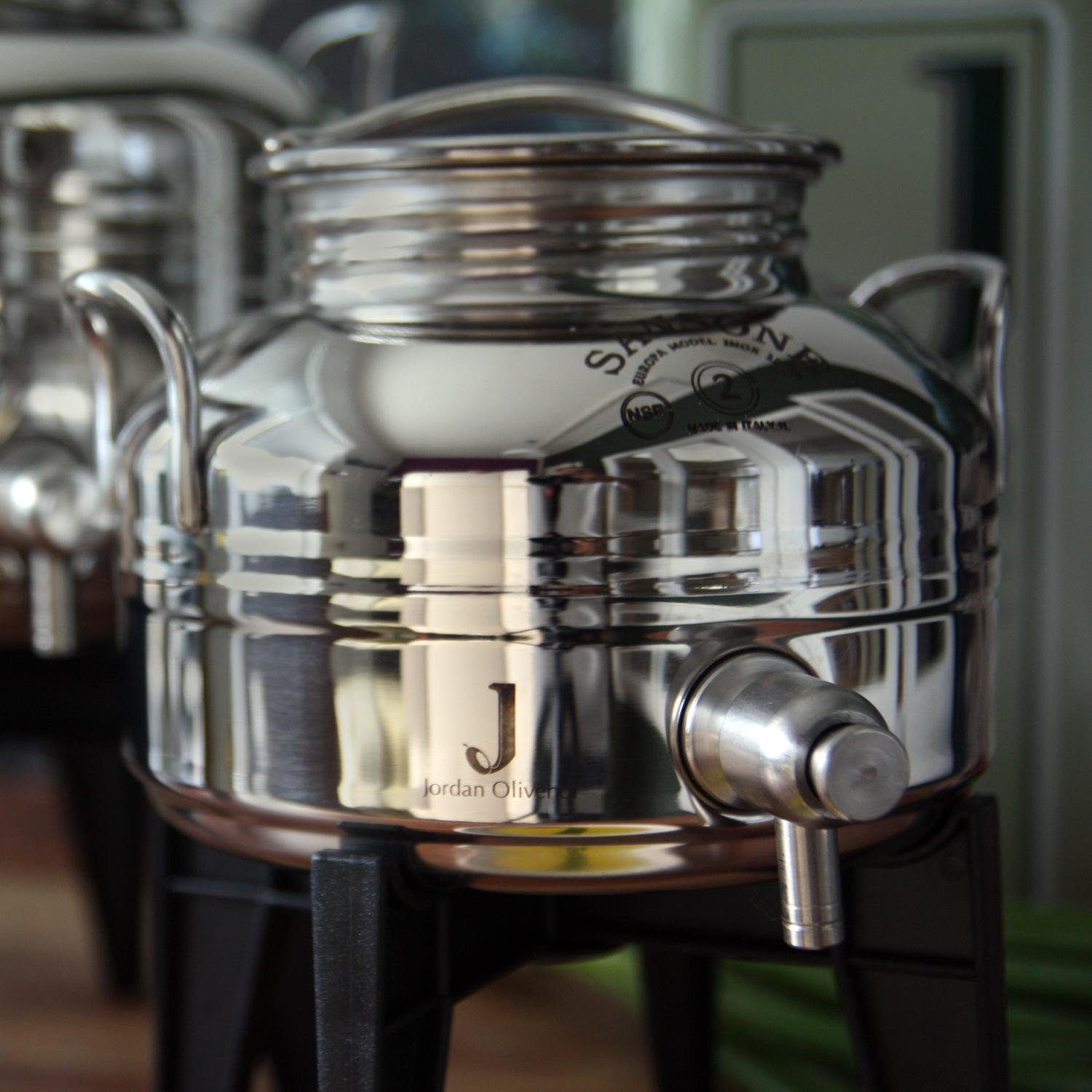 Fusti with Stand (2 Liter)