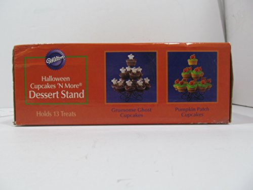 halloween cupcake display by Wilton - Cupcakes n More Desert Stand - cupcake holder - Halloween decoration