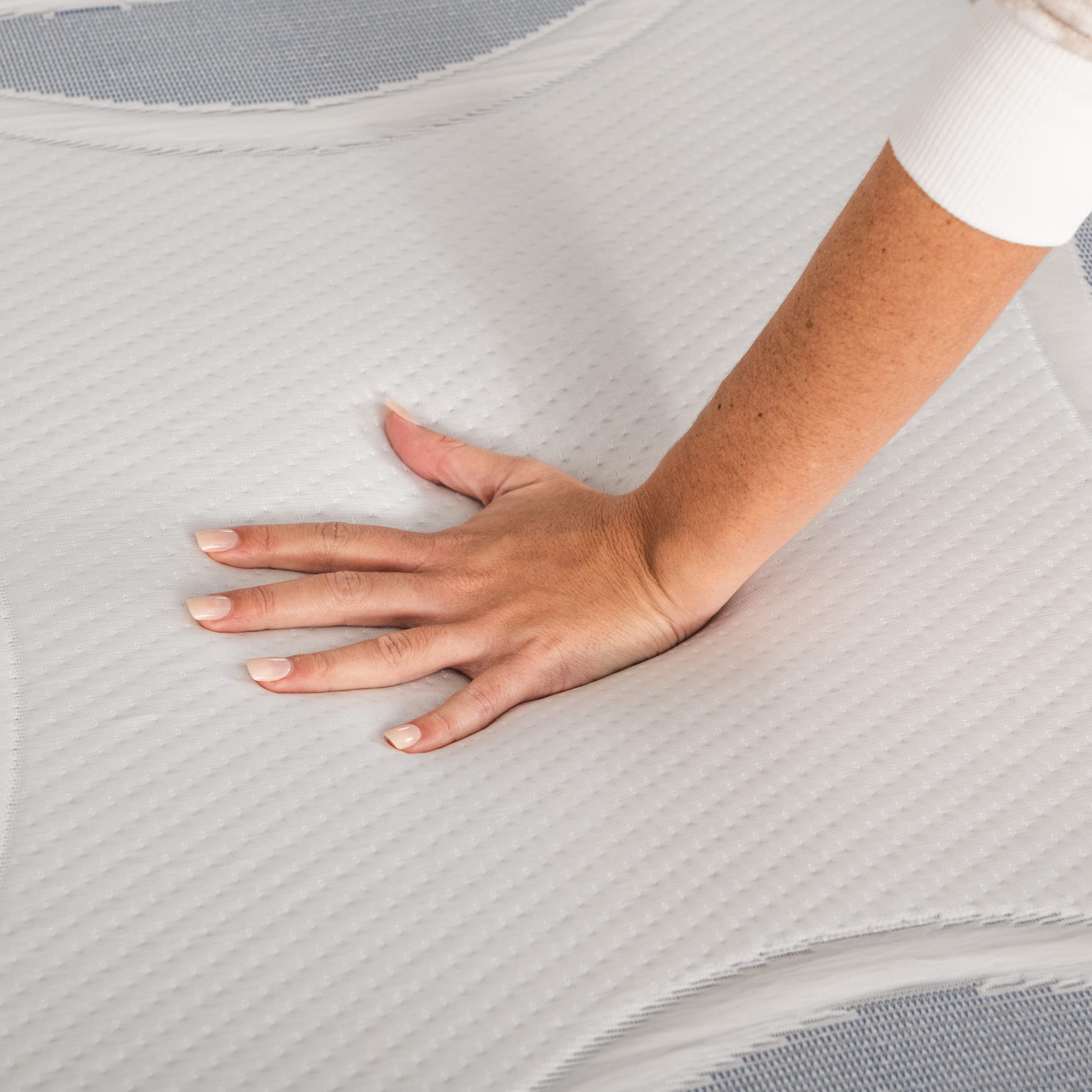 GhostBed Ultimate 10 Inch Mattress - Cool Gel Memory Foam King Mattress, Medium Firm Feel with Breathable, Cool-to-The-Touch Cover - Made in The USA, CertiPUR-US Certified