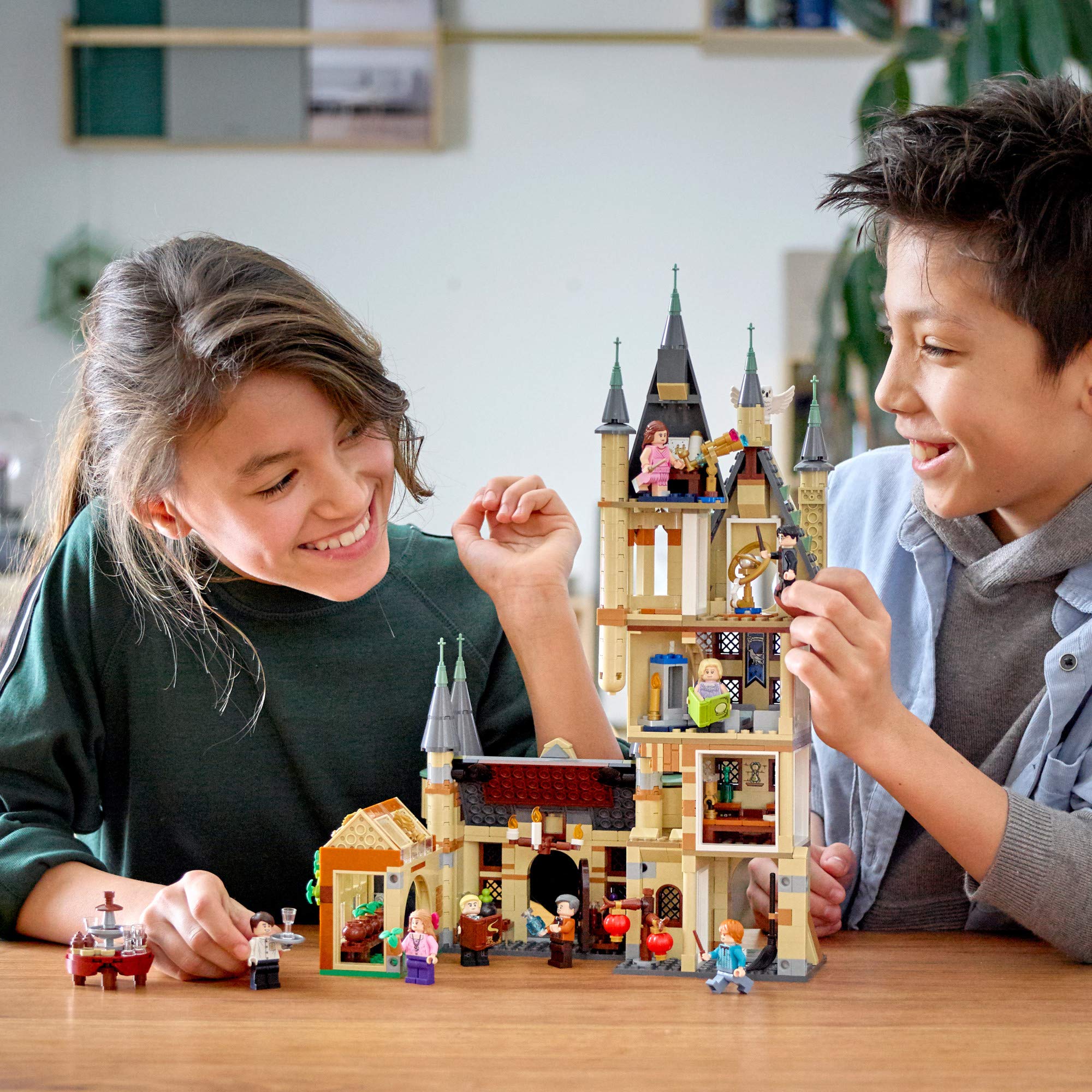 LEGO Harry Potter Hogwarts Astronomy Tower 75969 Building Toy Set for Kids, Boys, and Girls Ages 9+ (971 Pieces)