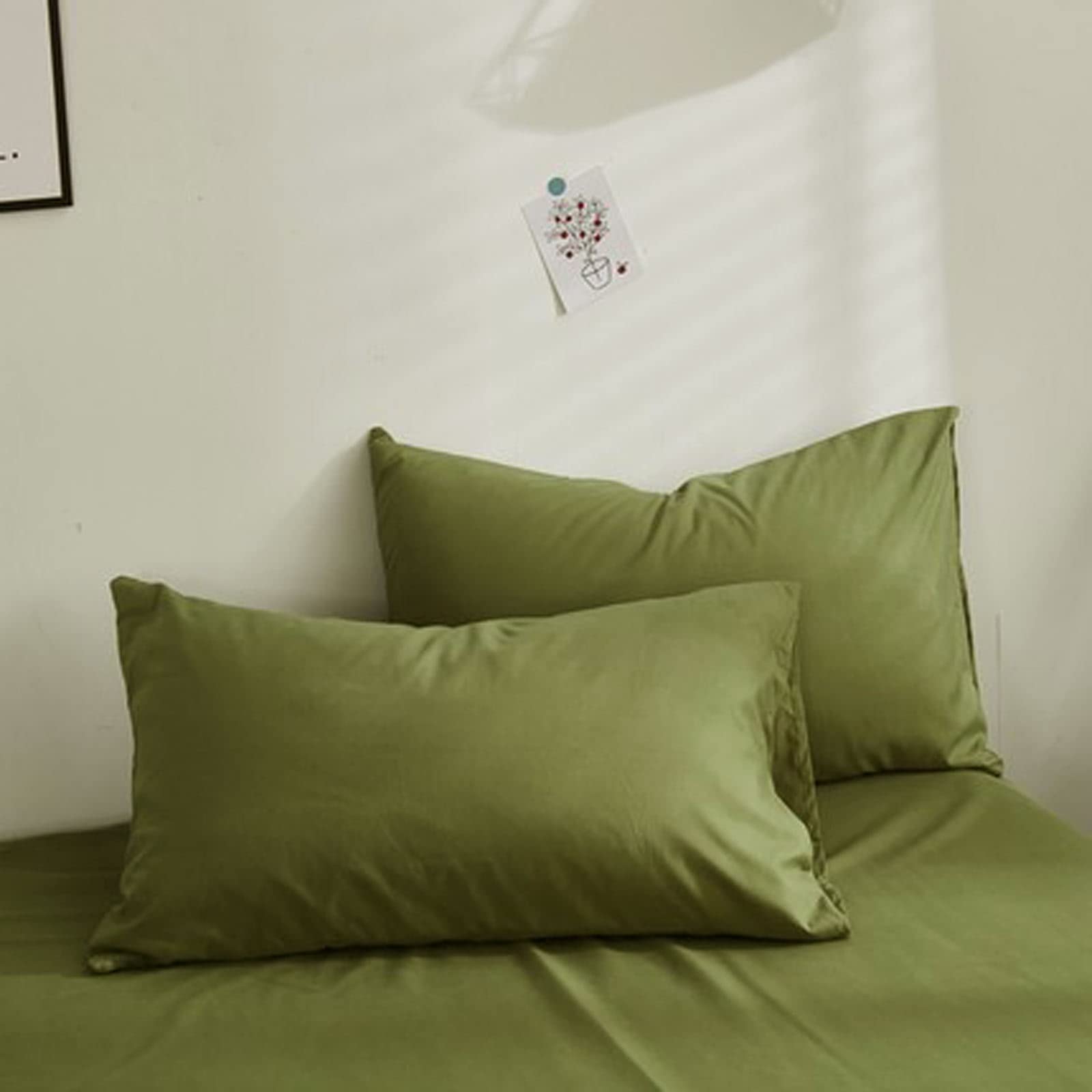 Nanko Cal King Size Comforter Set Sage Green All Season Soft Reversible Down Alternative Quilted Duvet Insert Microfiber Filling Luxury Quality Bedding Sets in a Bag Women Men 104x98 California King