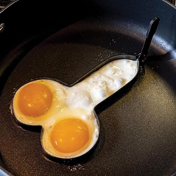 Black Funny Egg Fryer, Stainless Steel Egg Pancake Cooking Tool Non-Stick Kitchen DIY Egg Fried Mould with Handle for Muffins Patties, for Valentine's Day Egg Poachers