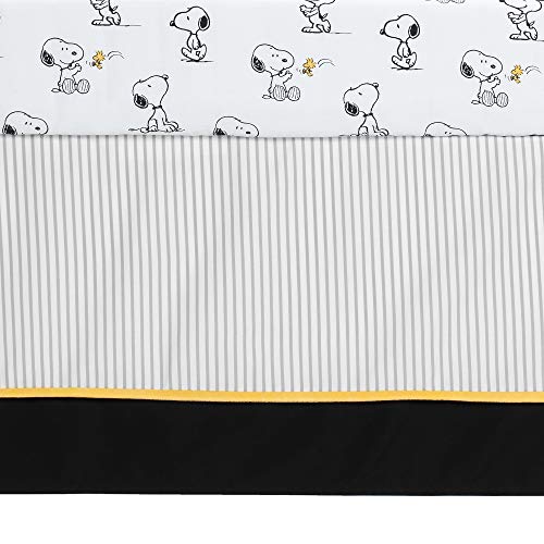 Lambs & Ivy Classic Snoopy White/Black/Gray 3-Piece Baby Crib Bedding Set
