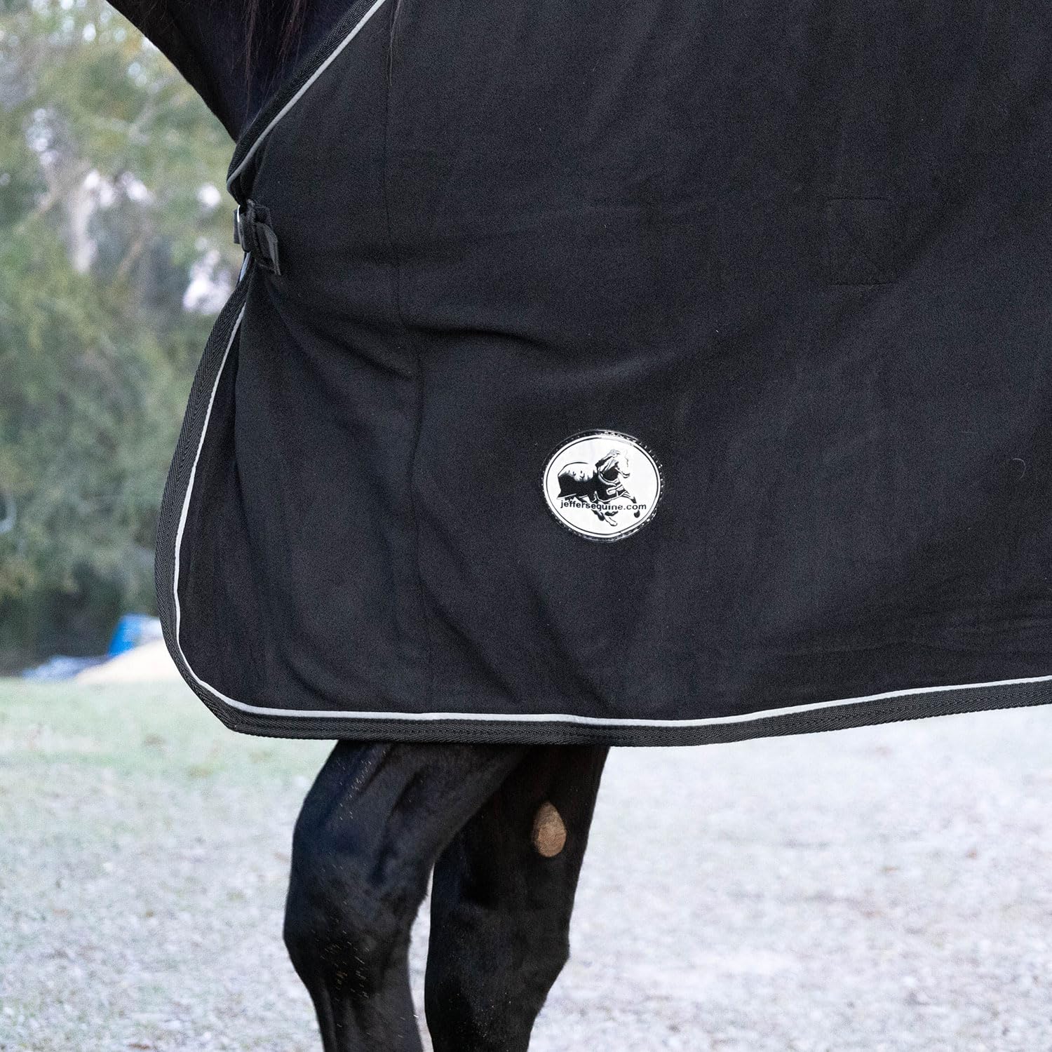 Jeffers Horse Fleece Cooler Blanket - Lightweight, Moisture-Wicking Western Blanket for Winter Warmth & Stable Use, Adjustable Fit, Durable & Easy-Care - Size 69", Black