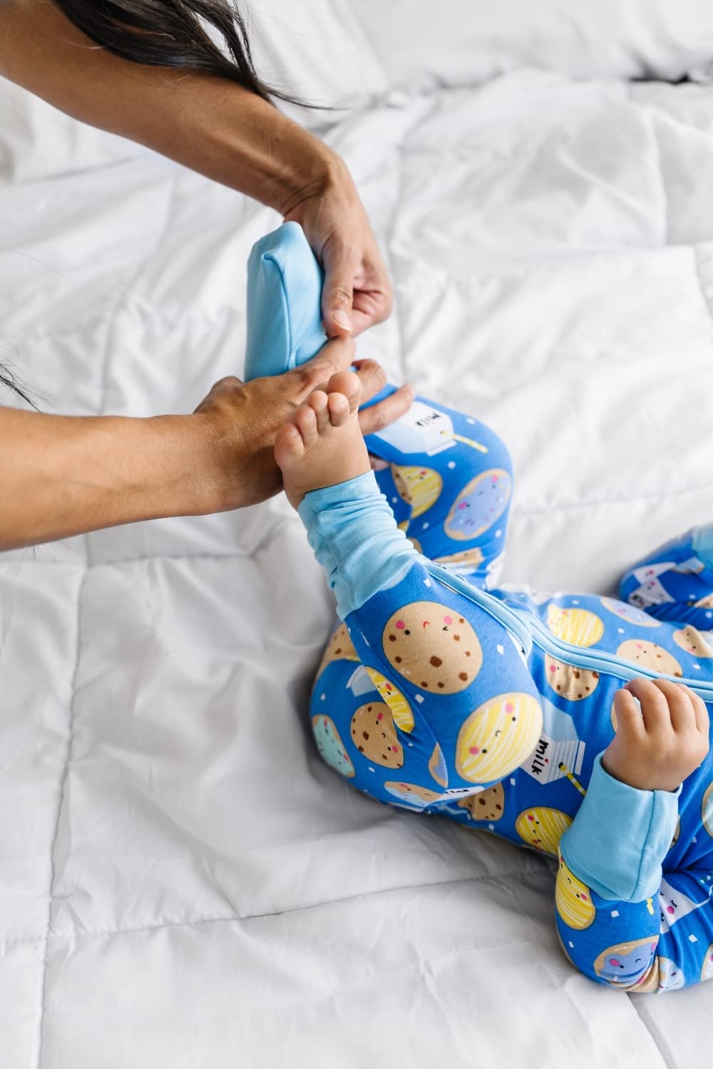Little Sleepies Baby Boy Pajama, Bamboo Viscose Zippy PJs, Blue Cookies & Milk, 3-6M
