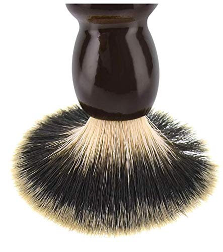 Bannerman Classic Wood Handled Shave Brush. 23 mm knot. Vegan friendly.