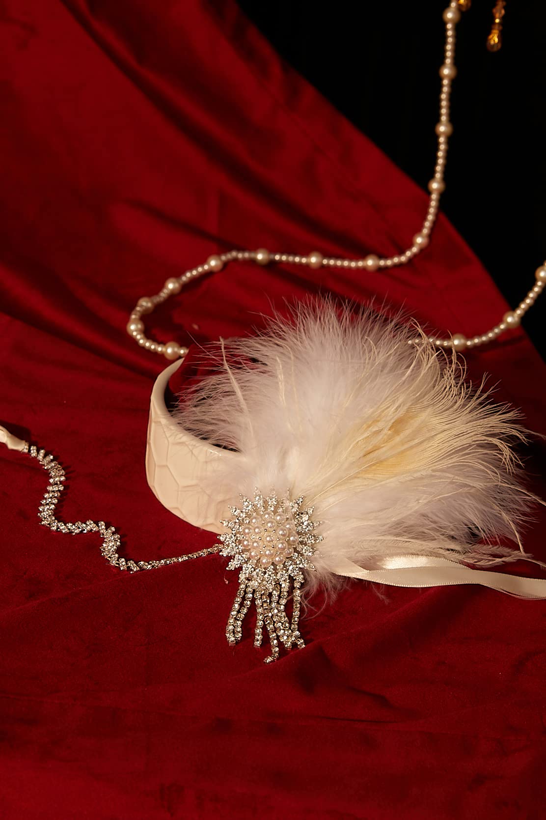BABEYOND 1920s Vintage Feather Headpiece Ostrich Feather Crystal Headband Great Gatsby Hair Accessories for Women
