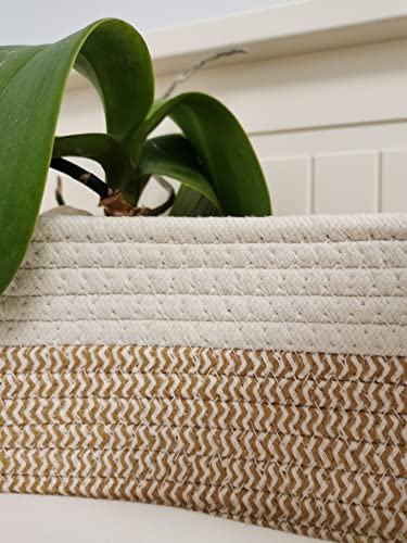 Lovely Nursery Baby Changing Basket Moses Basket 100% Cotton Rope and 1.2€ Thick Foam Pad with Removable Cover Change in Style and Comfort Beige/White Set