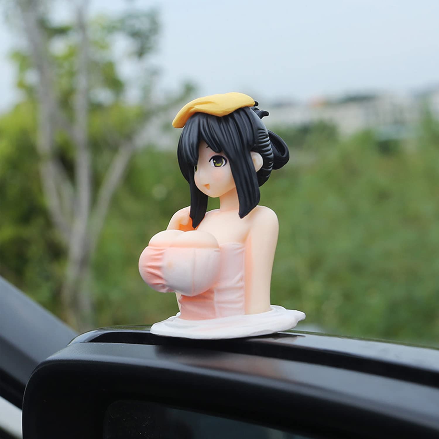 ANTESCORT Shaking Chest Car Ornaments, Bobbleheads for Car Dashboard, Car Dashboard Decorations, Kawaii Action Model Doll for Room Desktop Car Dashboard