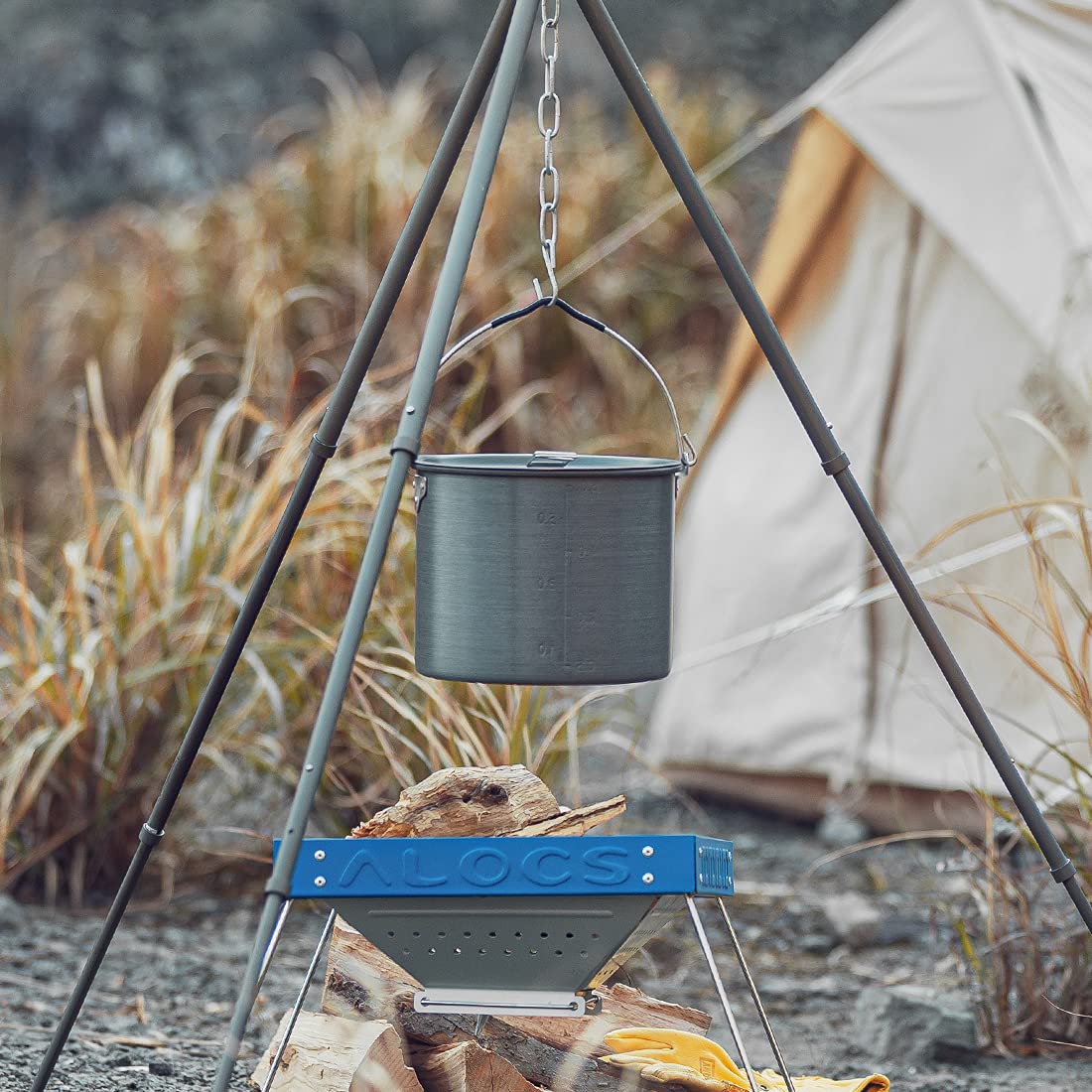 Alocs Camping Pot, Aluminum Camping Cooking Pot with Folding Handle, Portable Backpacking Cookware Camping Hanging Pot for Outdoor Picnic Hiking