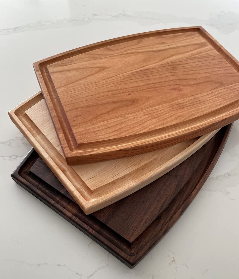 Personalized Cutting Board, Engraved Cutting Board, Mothers Day Gift, Happy Mothers Day, To the best mom, Carnation board, Gift for Mom, 150 (Cherry, 11" x 6")
