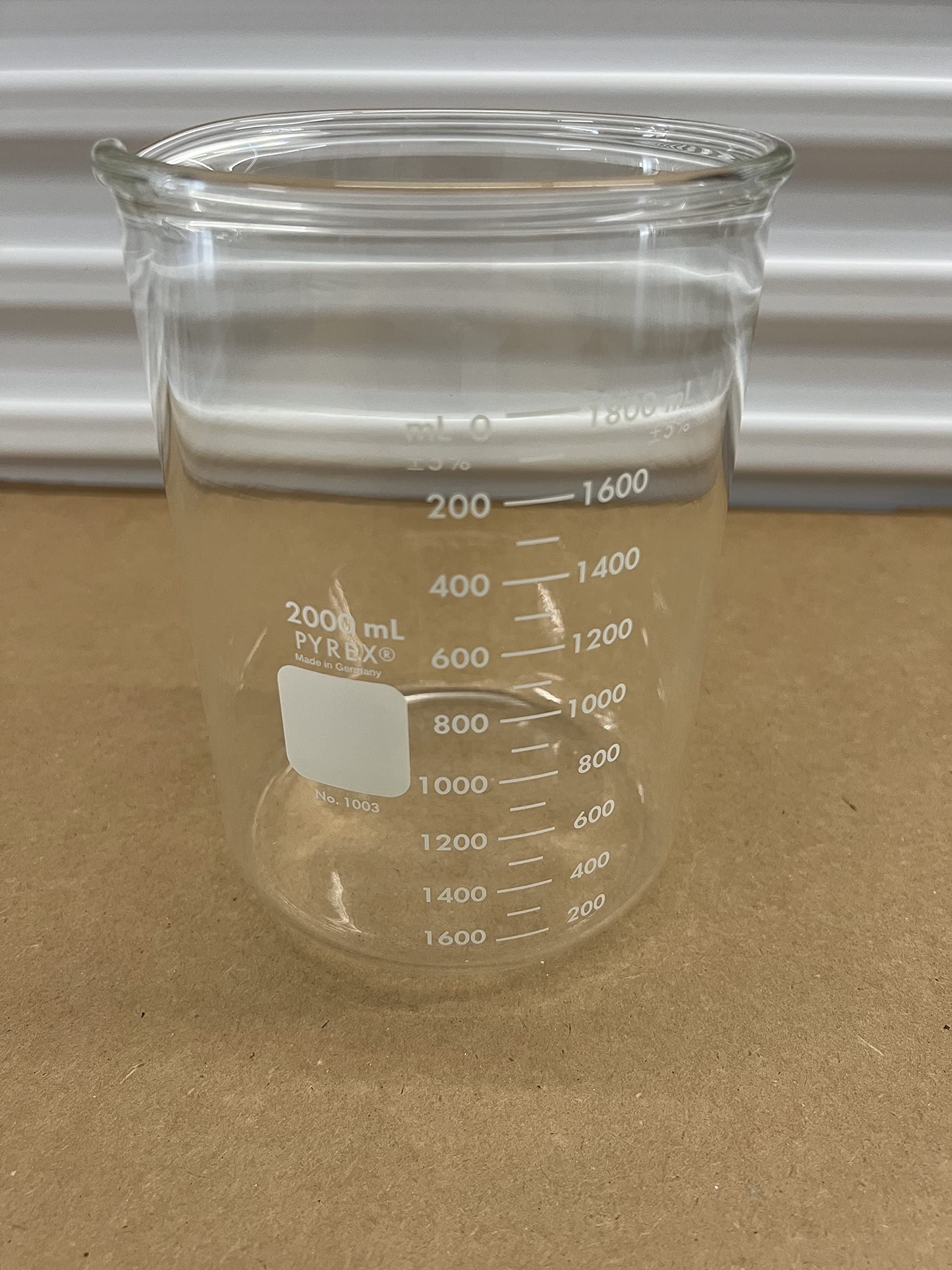PYREX Heavy Duty Griffin 1003 2L Beaker Double Scale Graduated; Each