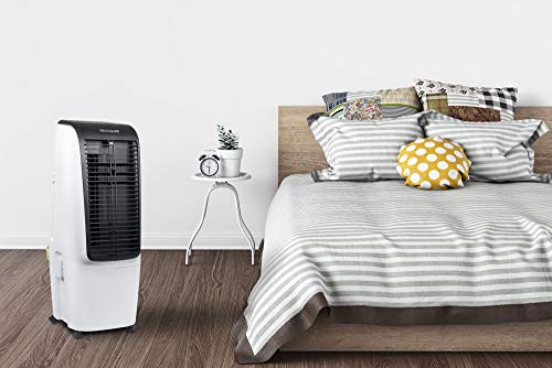 Frigidaire Portable Evaporative Air Fan and Humidifier| Portable Air Conditioner Cools up to 640 Square Feet | Personal Indoor Swamp Cooler | 600 CFM | Black/White