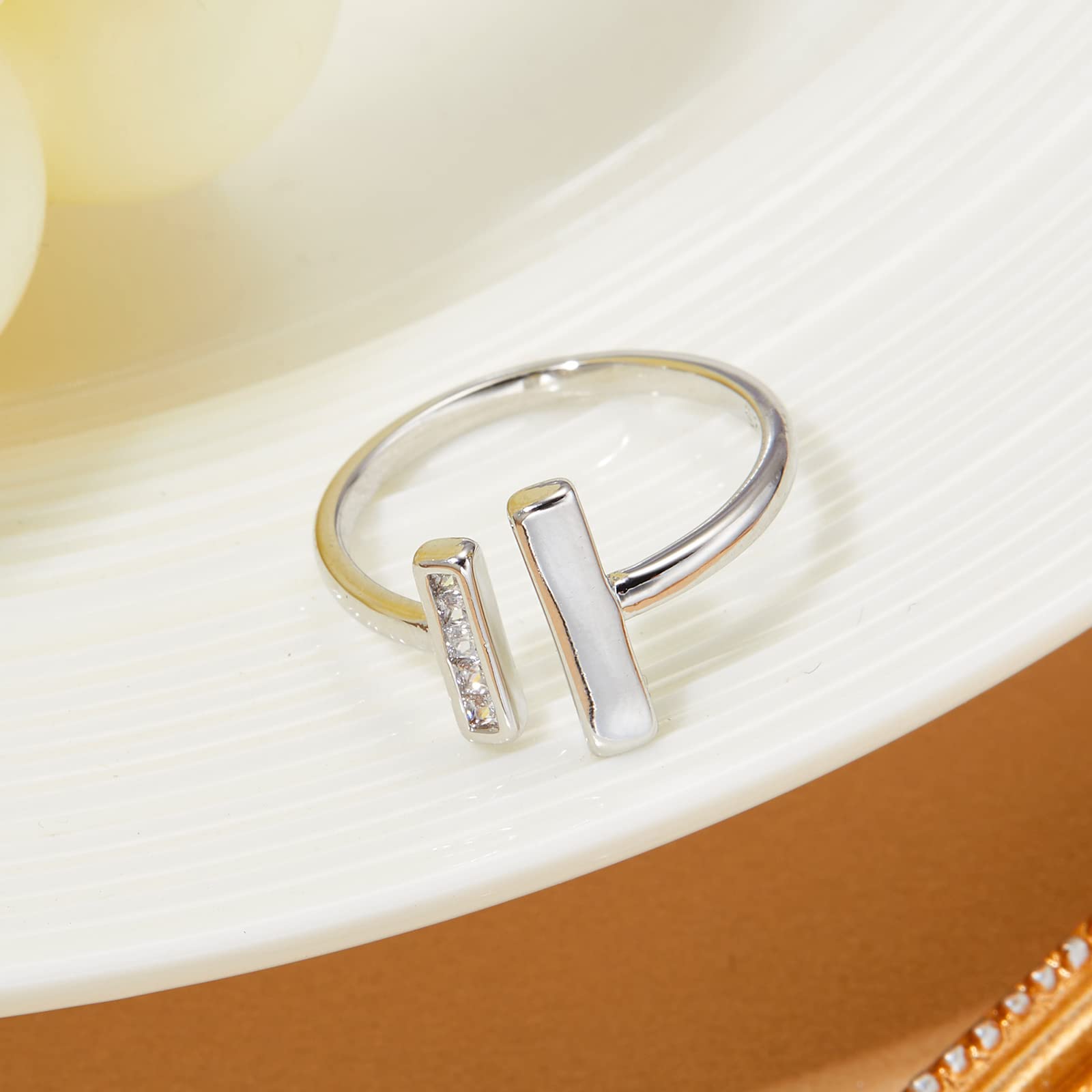 beemean Thick and Thin Ring Mother Daughter Ring Through Thick and Thin Ring Adjustable Double T Ring Cubic Zirconia Rings for Mother Daughter (silver)