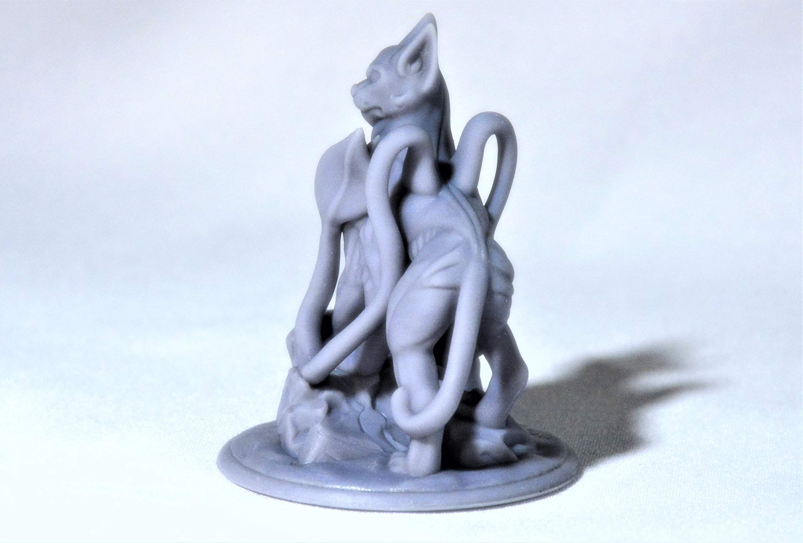HERO Creations - Displacer Beast, Standing - RPG - Dungeons and Dragons - DND - Pathfinder - Lord of The Ring - Figurine Miniature (Gray/Unpainted)