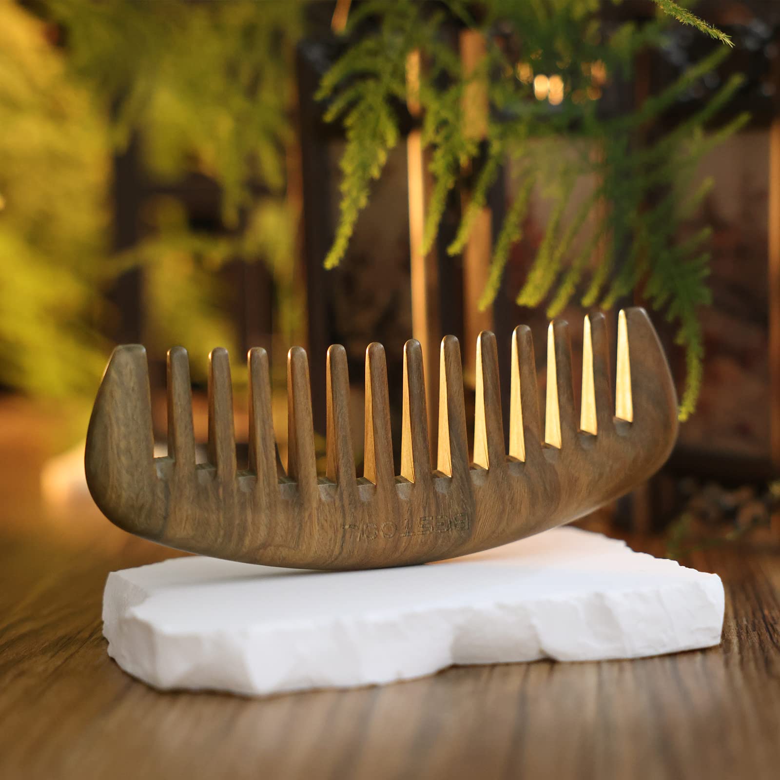 BESTOOL Wide Tooth Comb,Extra Large Sandalwood Wide Tooth Comb 100% Natural Sandalwood Comb Detangler for Curly Long Thick Wet or Dry Hair Anti-static