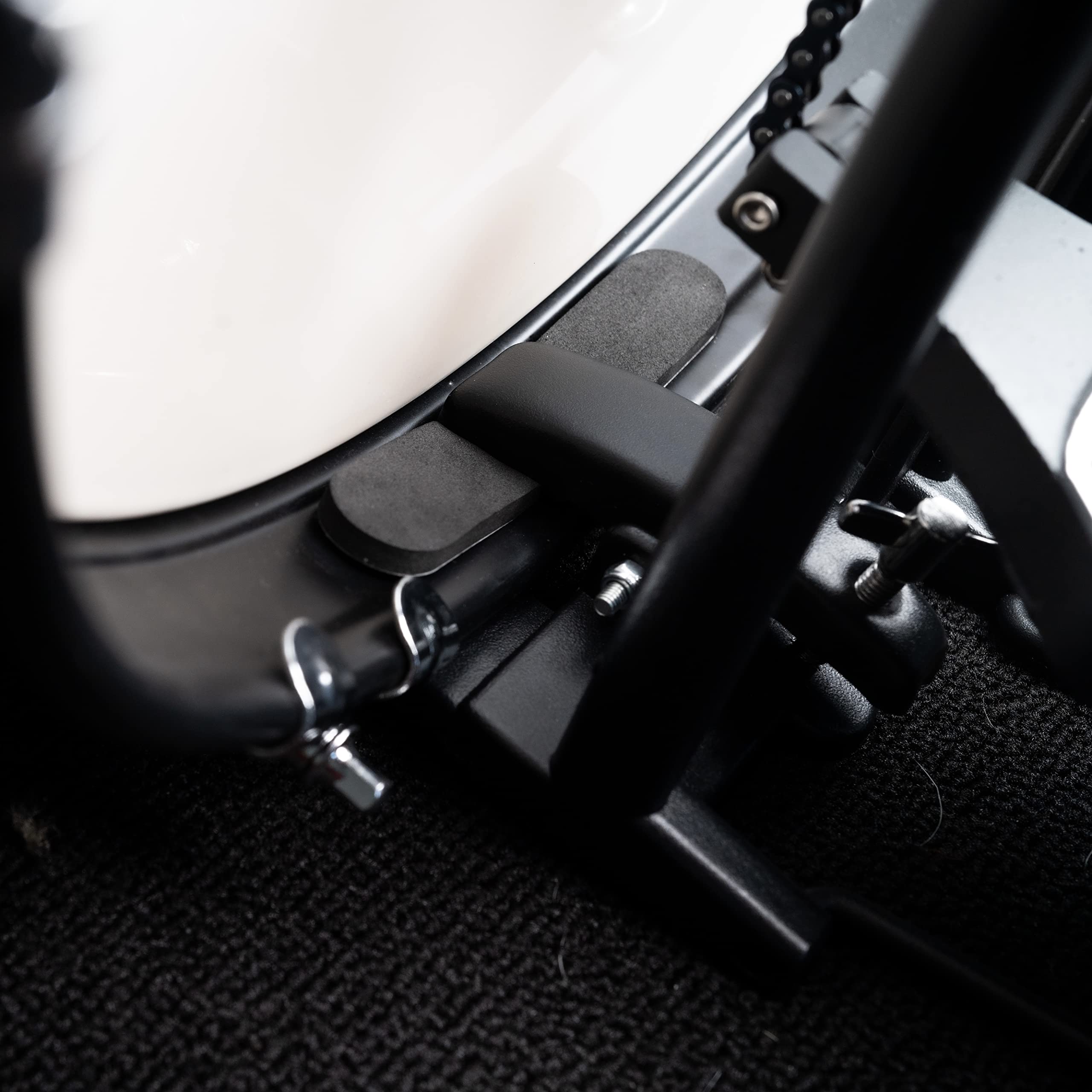 Aucuda Bass Drum Hoop Protector Set of 4, Keeps Bass Drum and Pedal Tighter, Prevent Scratching from Marching Snare Drum, Black Gasket for Drum Pedal, Drum Accessories for Drum Set, Gift for Drummers.