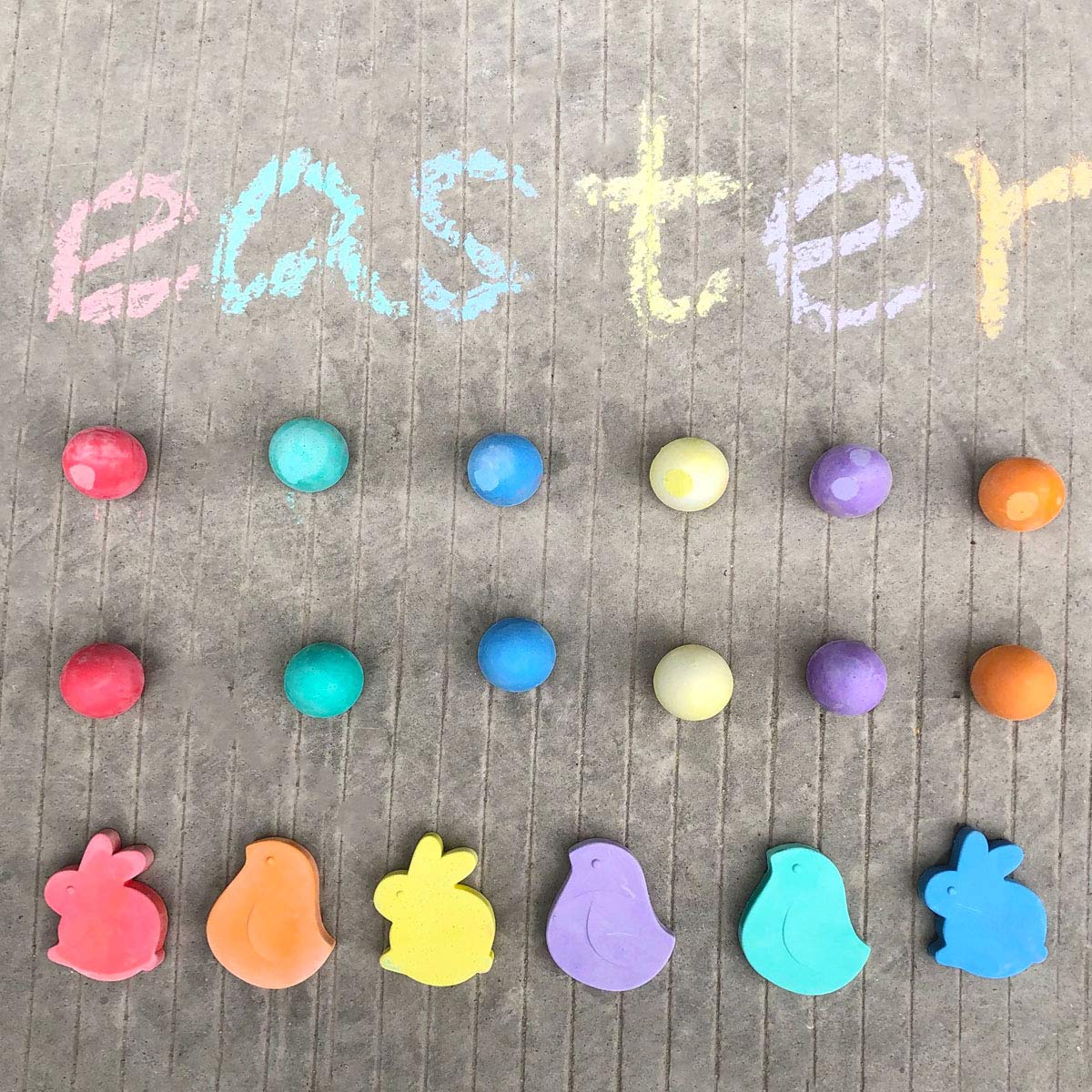 JoFAN 18 Pack Easter Sidewalk Chalk Set with Easter Eggs Bunny Chicken for Kids Boys Girls Toddlers Easter Basket Stuffers Gifts Fillers Party Favors