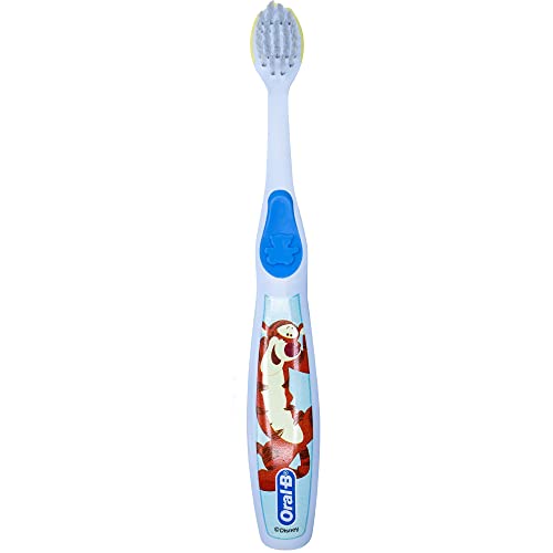 Oral-B Baby Manual Toothbrush, Pooh Characters, 0-3 Years Old, Extra Soft (Characters Vary) - Pack of 2
