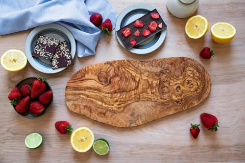 Thirteen Chefs Charcuterie Boards - Large, 20 x 10 Tramanto Olive Wooden Serving Platter for Cheese, Meat and Appetizers - Perfect Dinner Party Board - Kitchen Accessories