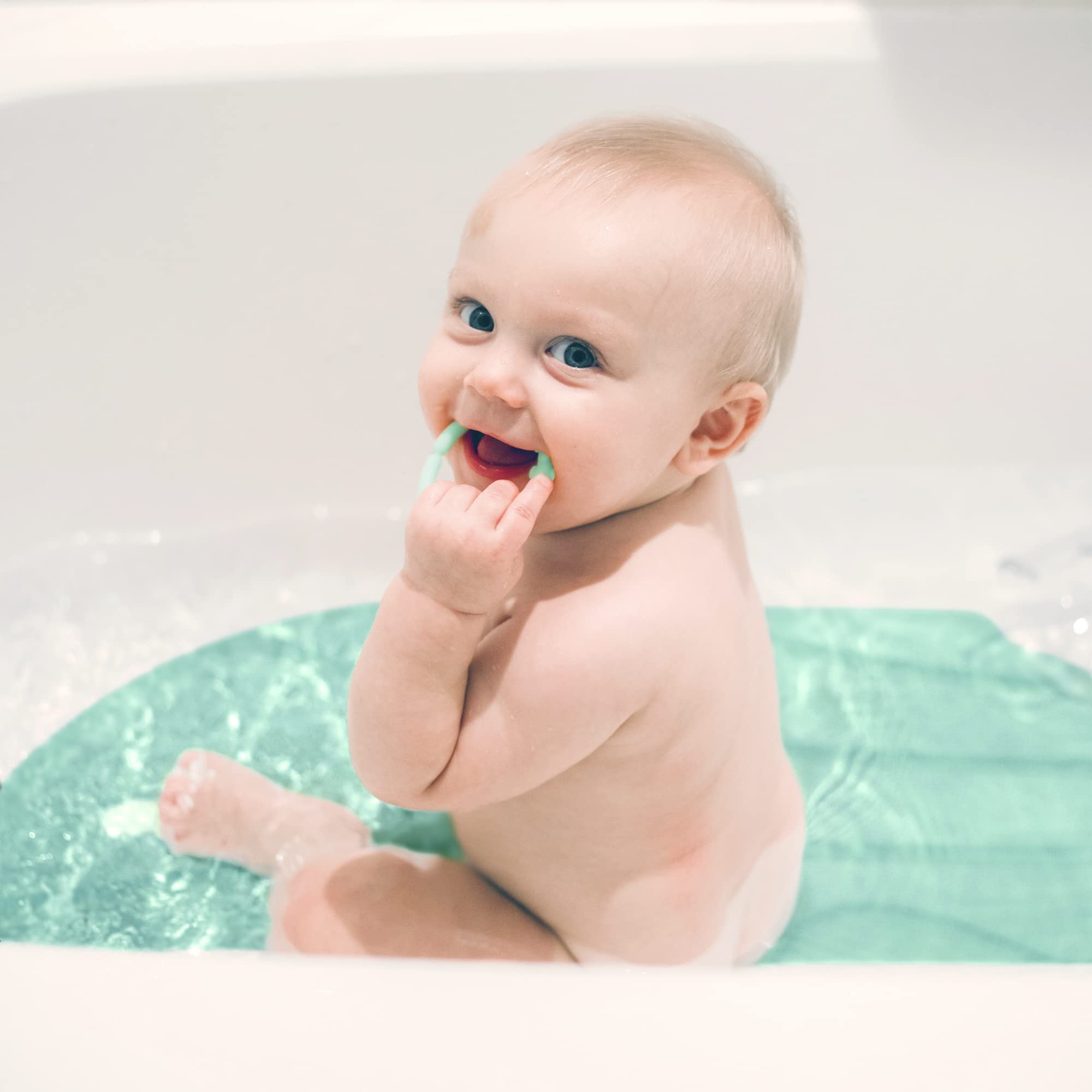 Bath Mat - Slip Resistant Bathtub Mat for Kids - Jool Baby (Aqua)