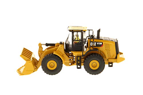 Diecast Masters 1:87 Caterpillar 972M Wheel Loader with Log Fork โ HO Series 85950