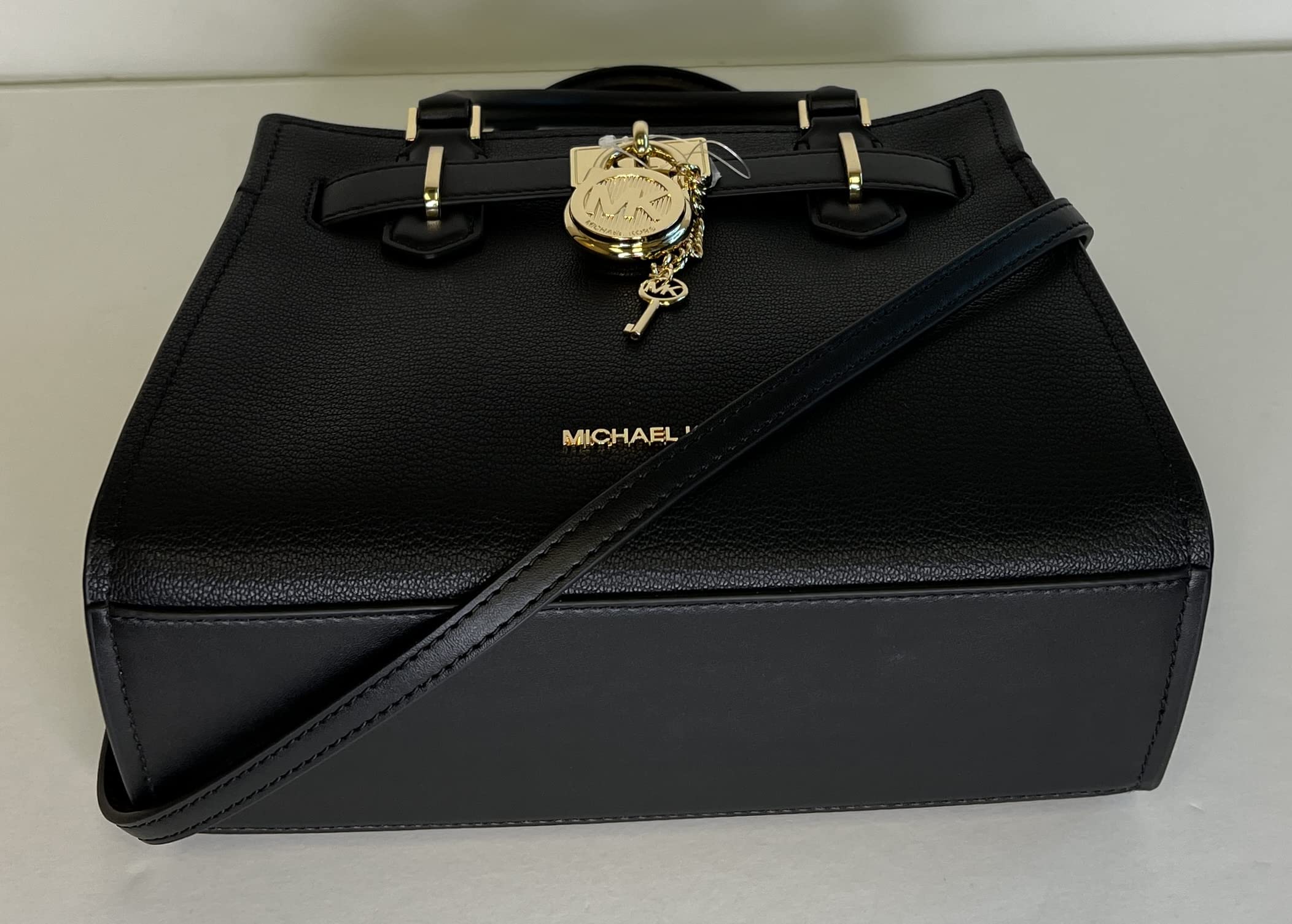 Michael Kors MICHAEL Michael Kors Hamilton SM Satchel bundled with SM TZ Coinpouch Purse Hook (Black)