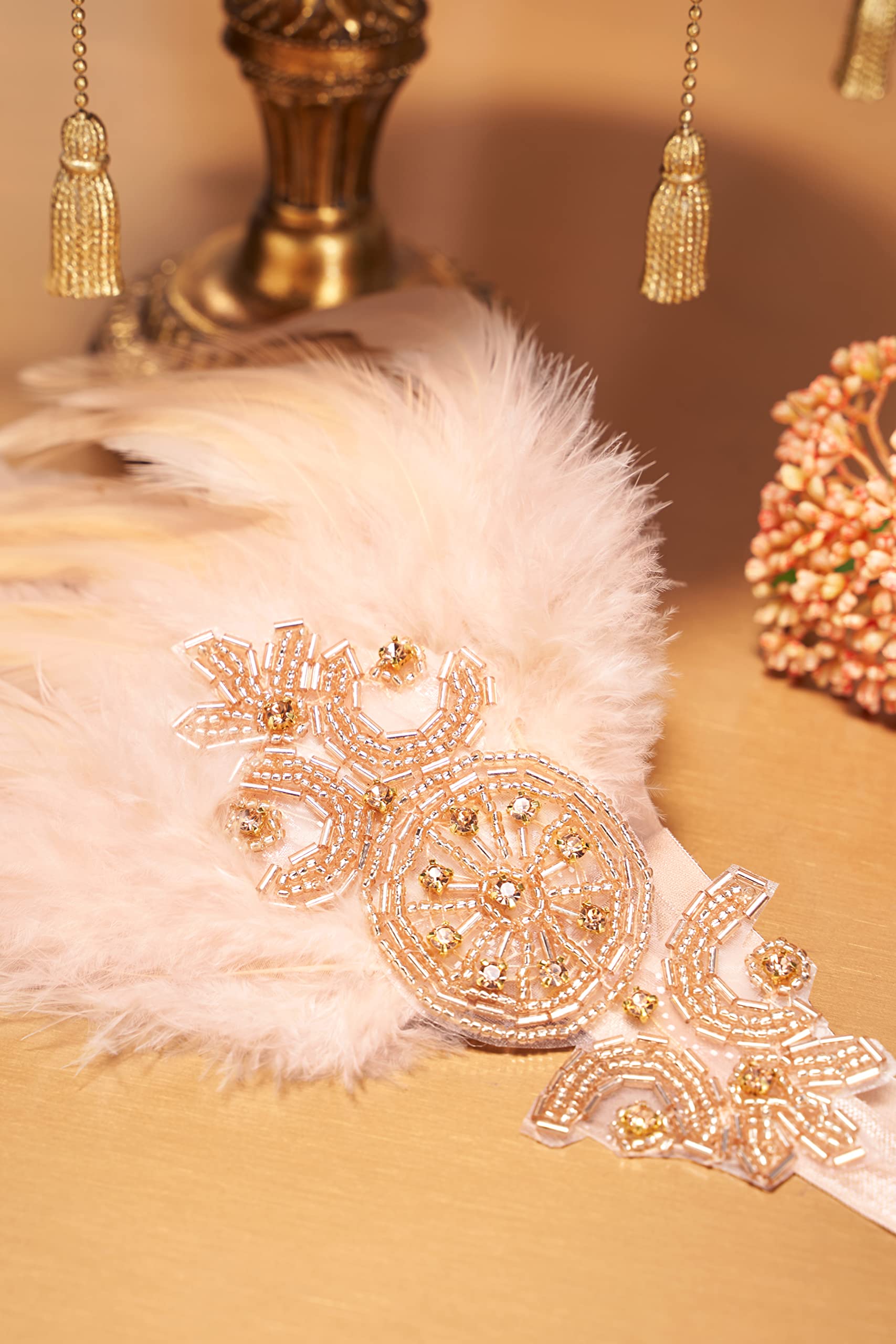 BABEYOND 1920s Flapper Headpiece Roaring 20s Great Gatsby Headband Vintage Feather Headband 1920s Flapper Gatsby Hair Accessories (Champagne)