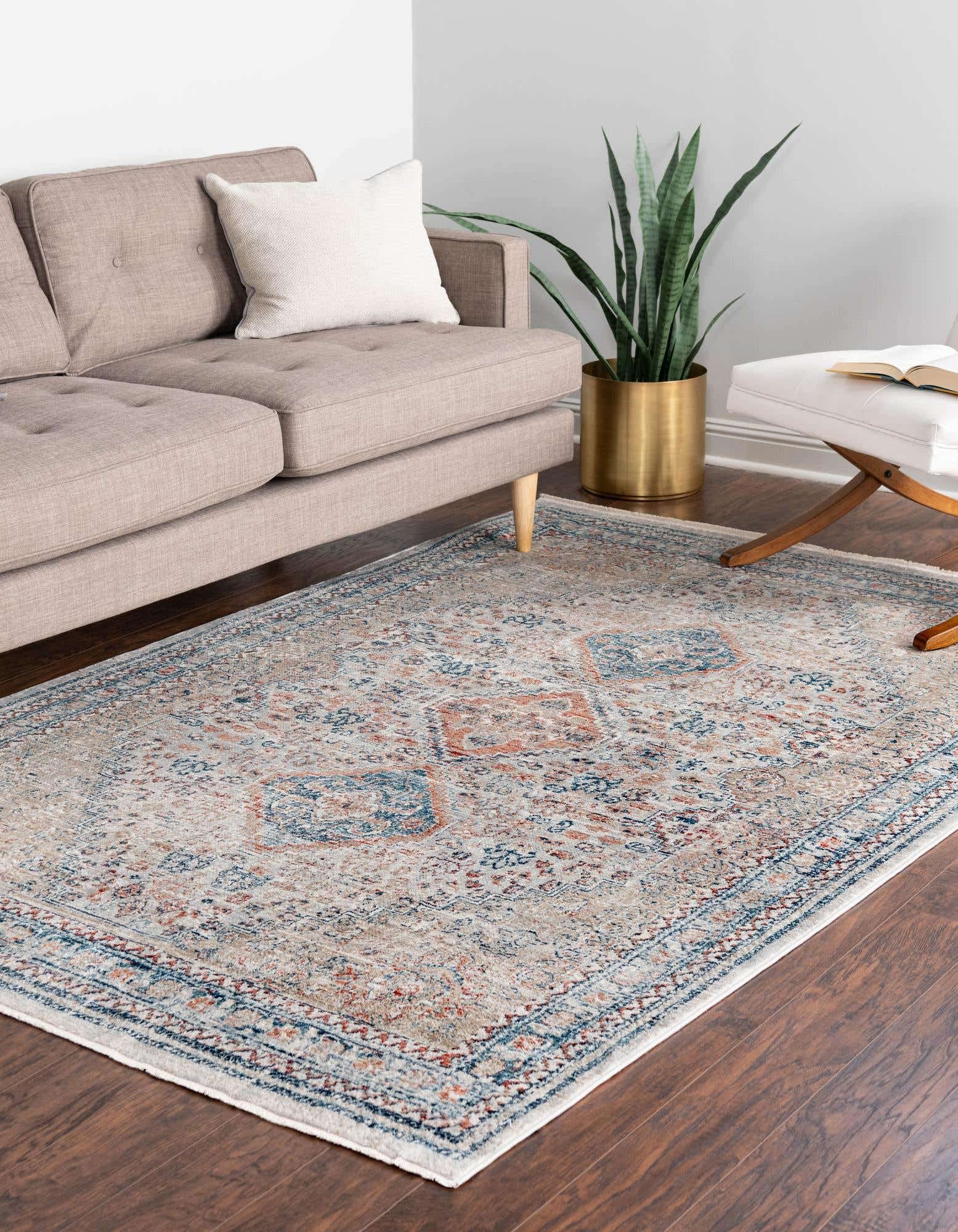 Rugs.com Newport Collection Rug – 4' x 6' Multi Medium Rug Perfect for Entryways, Kitchens, Breakfast Nooks, Accent Pieces