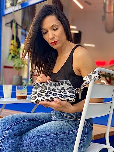KEYPER 2-Piece Luxe Wristlet Set (IT Bag and a Key Ring Bracelet) PU Vegan Leather Classic Clutch Luxury Purse (Black Silver)