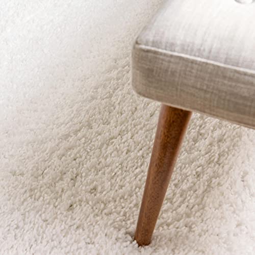 Rugs.com Zermatt Shag Collection Rug β 2' 2 x 3' White Shag Rug Perfect for Entryways, Kitchens, Breakfast Nooks, Accent Pieces