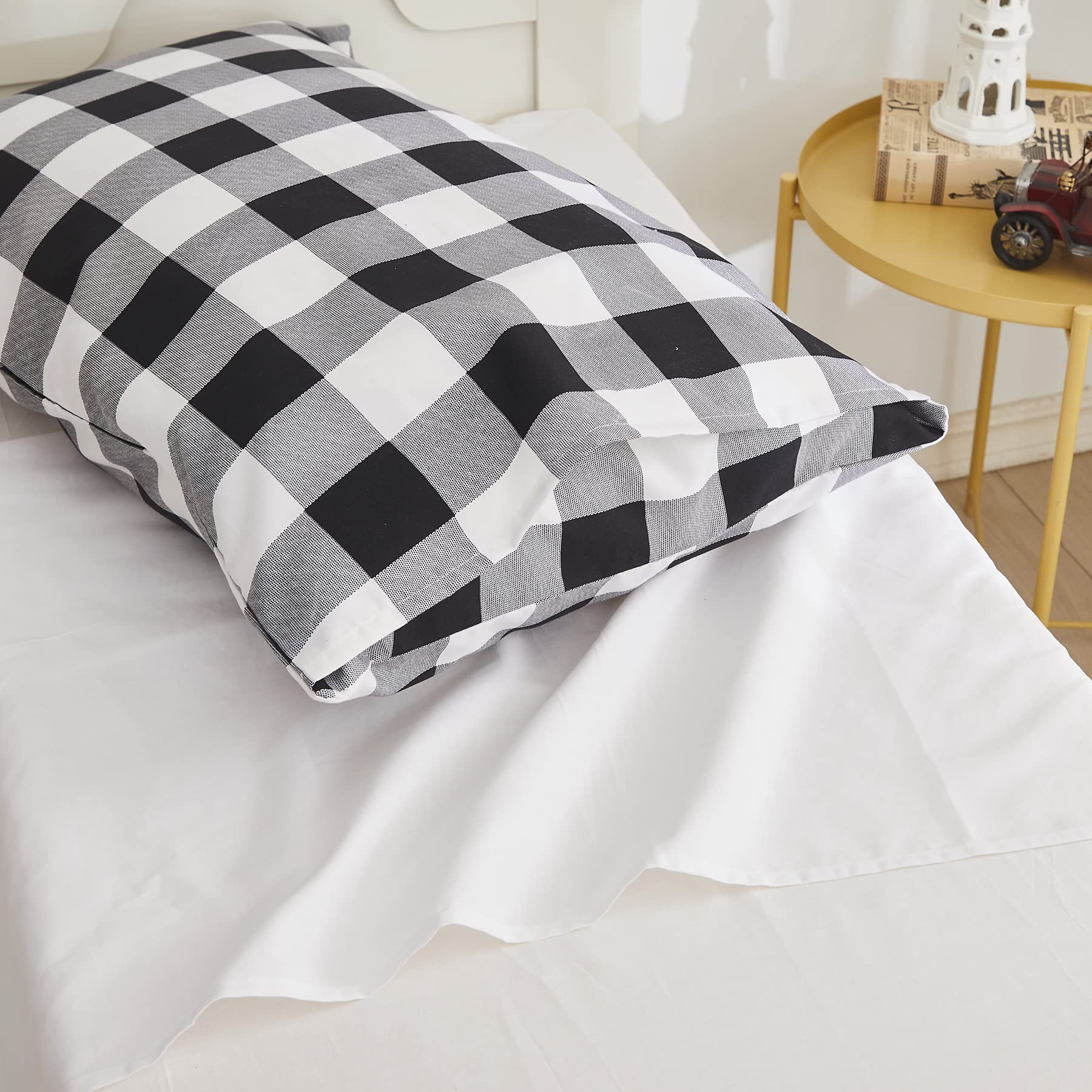 Brandrean Black and White Buffalo Check Toddler Bedding Sets for Boys or Girls, Plaid Bed-in-a-Bag Cotton Comforter Set, 4-Piece Includes Top Flat Sheet, Fitted Sheet, Comforter, Envelope Pillowcase