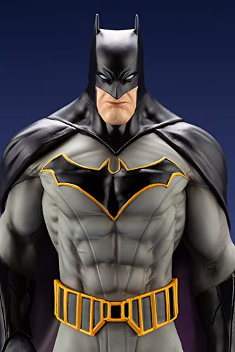 Kotobukiya DC Comics Batman: Last Knight on Earth Batman ARTFX Statue, Multicolor (SV317)