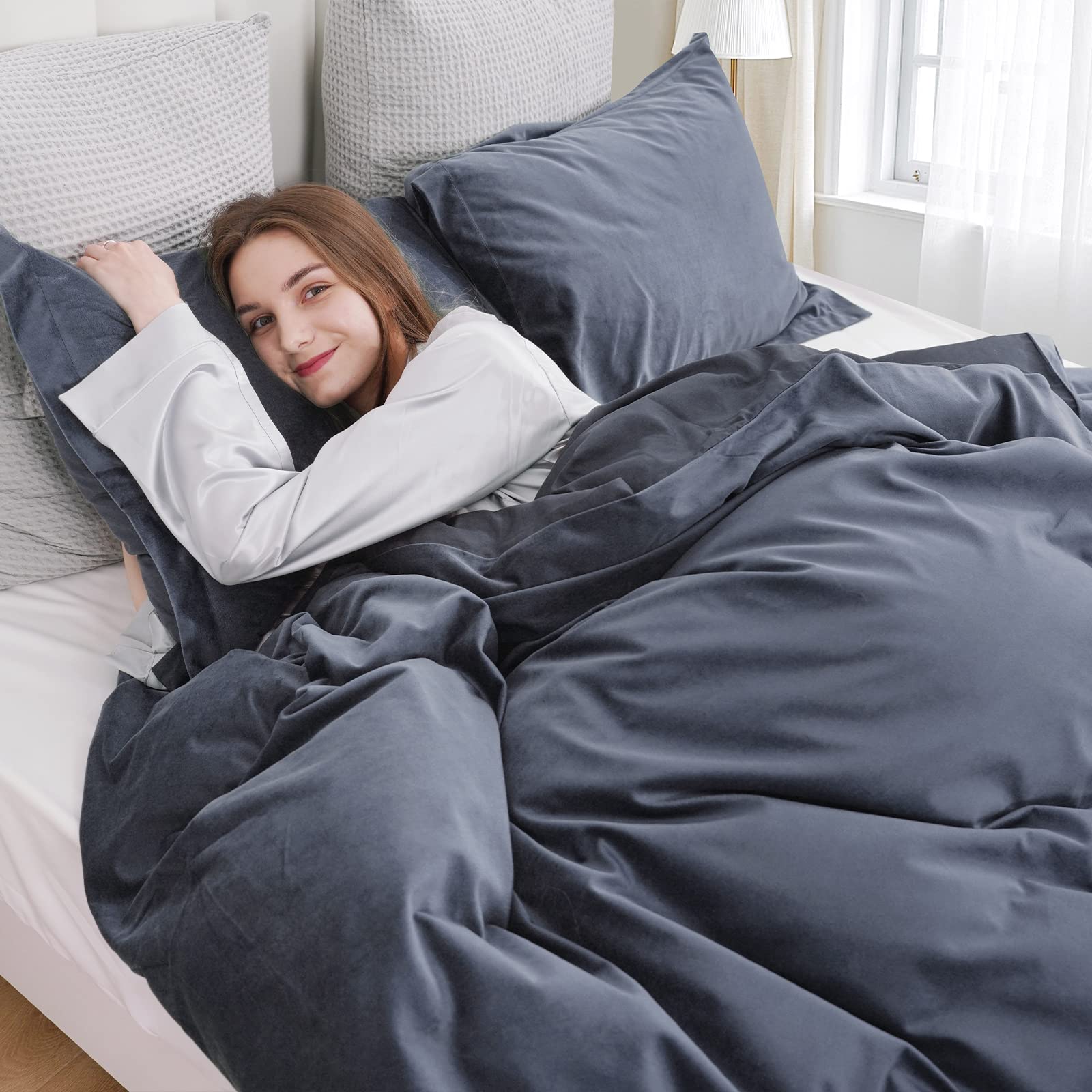 David's Home Velvet Duvet Cover Set King, Soft and Luxurious Flannel Comforter Cover 3PCS with Corner Ties, Button Closure, 106β x 92β, Greyish Blue, No Insert