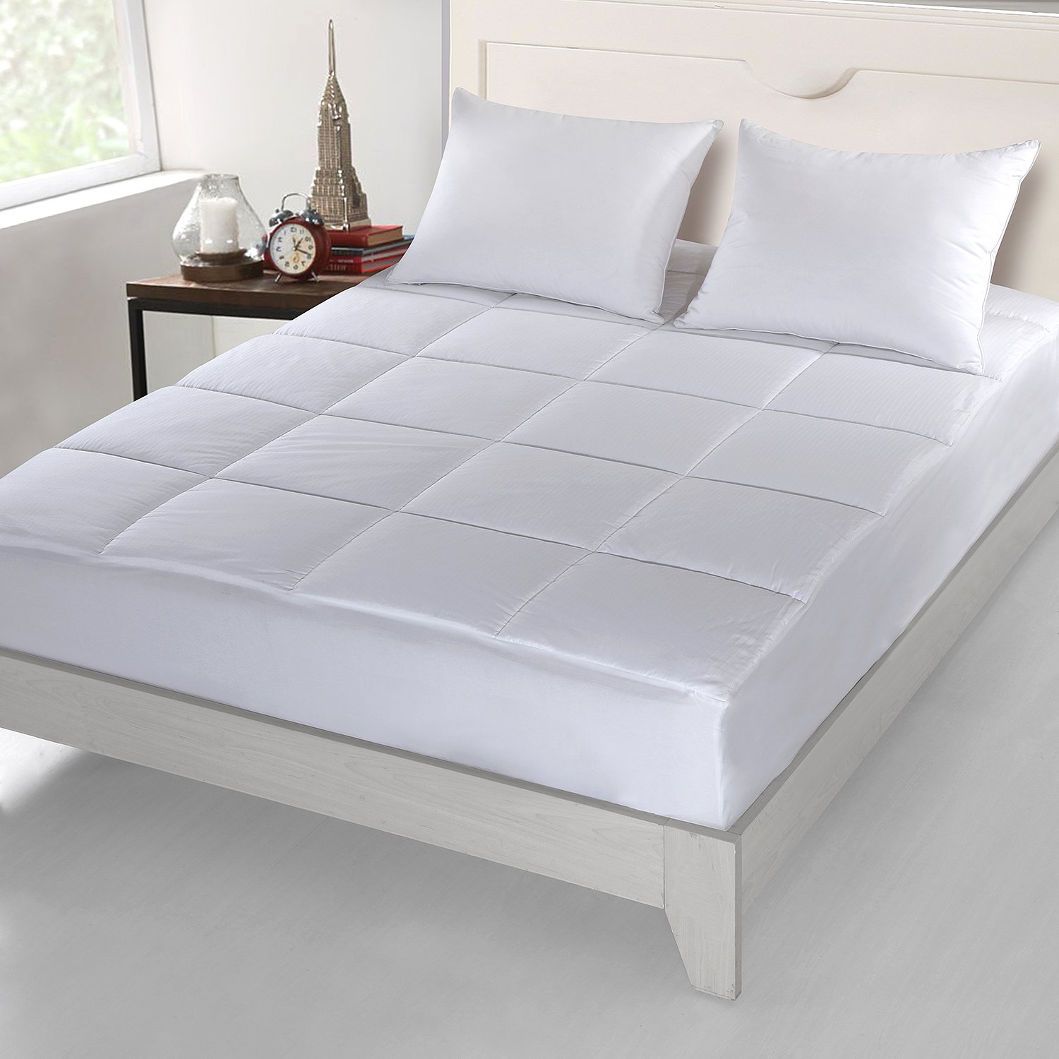 Cottonpure 500 Thread Count Sustainable Overfilled Self-Cooling 100% Cotton Fill and Cover Mattress Pad, Queen, White