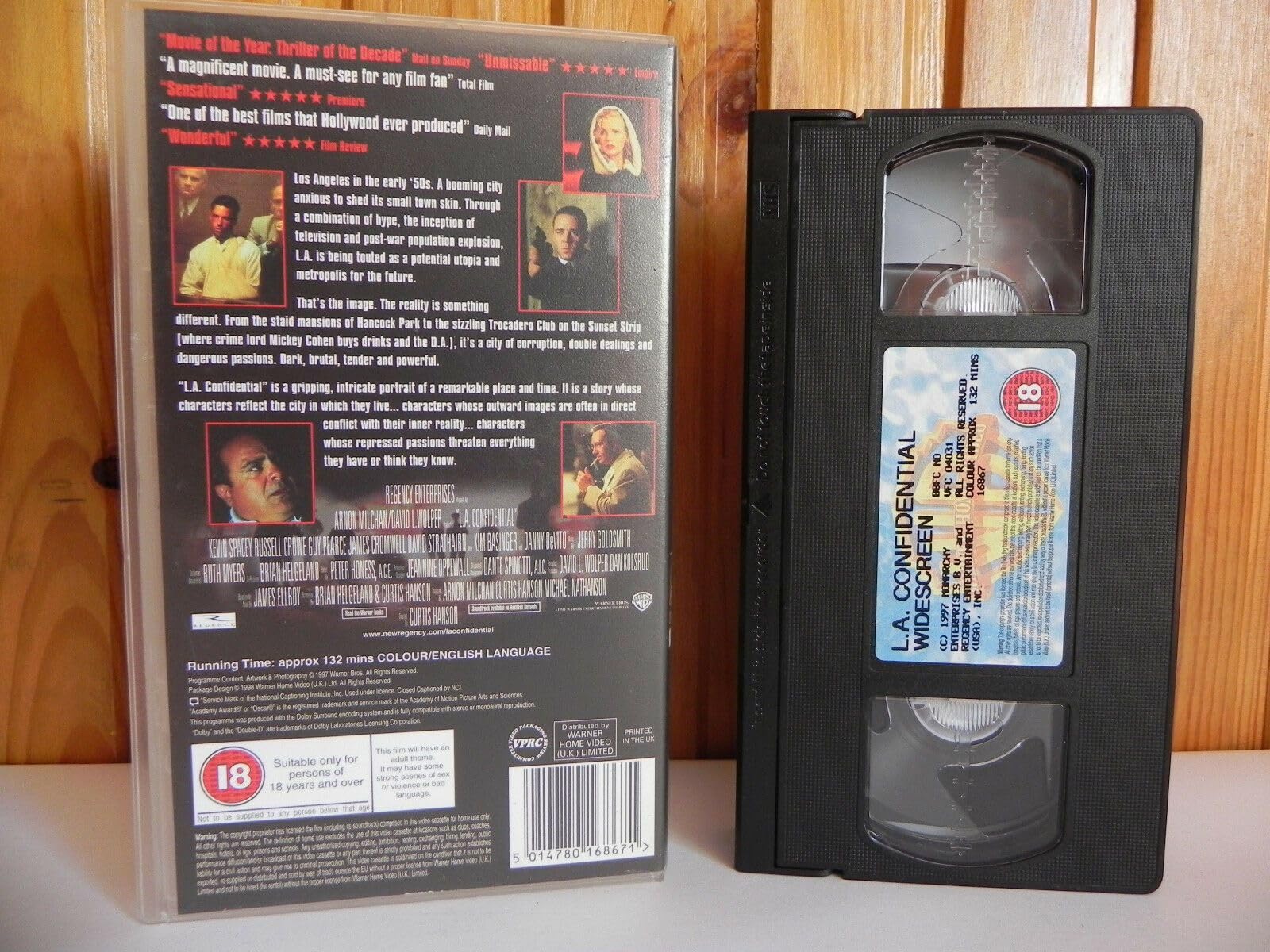 L.A. Confidential [VHS]