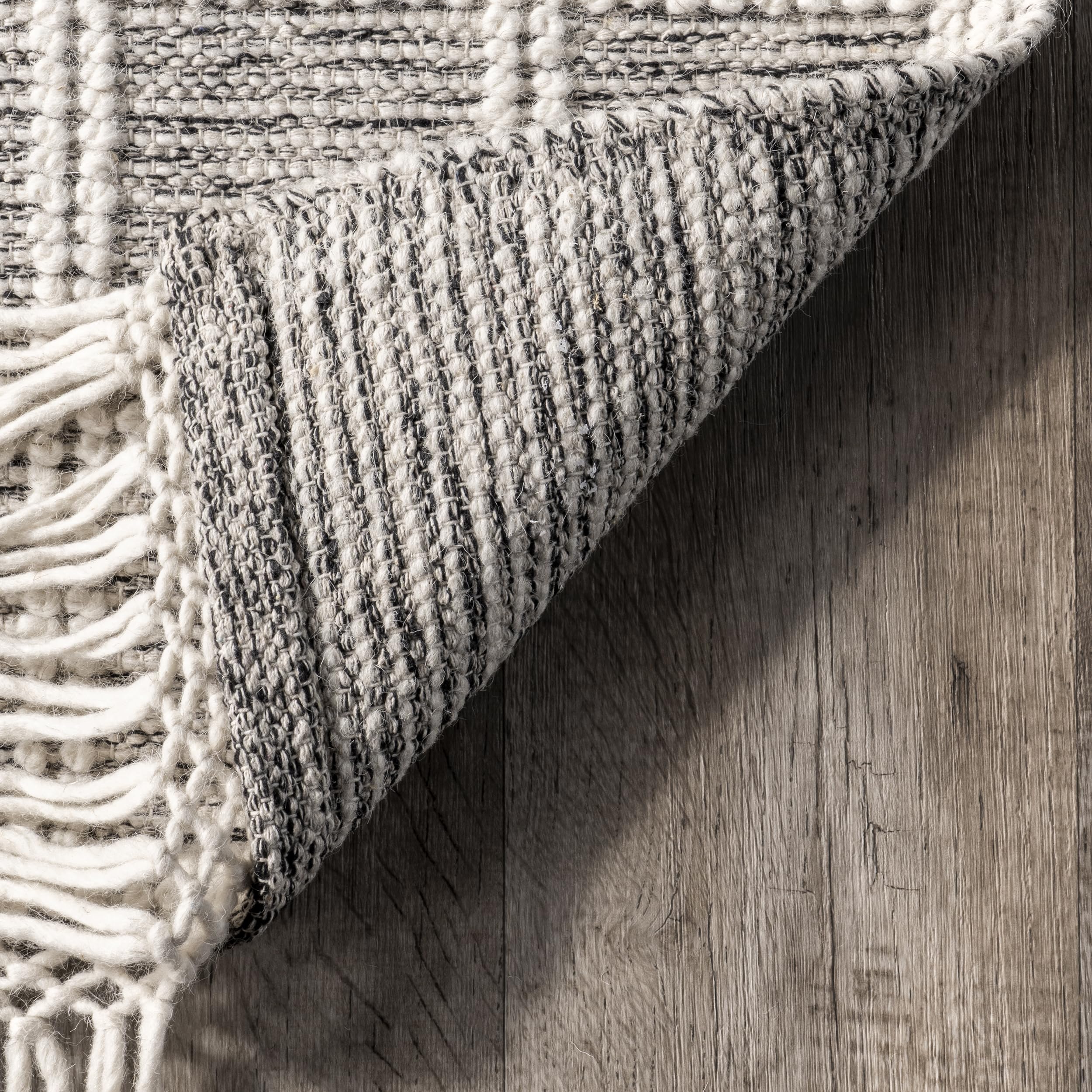 nuLOOM Huia Striped 8x10 Wool Area Rug for Living Room Bedroom Dining Room, Ivory