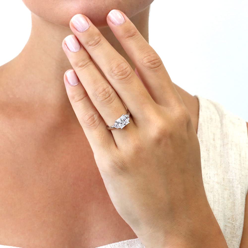 BERRICLE Sterling Silver 3-Stone Wedding Engagement Rings Princess Cut Cubic Zirconia CZ Ring for Women, Rhodium Plated Size 5