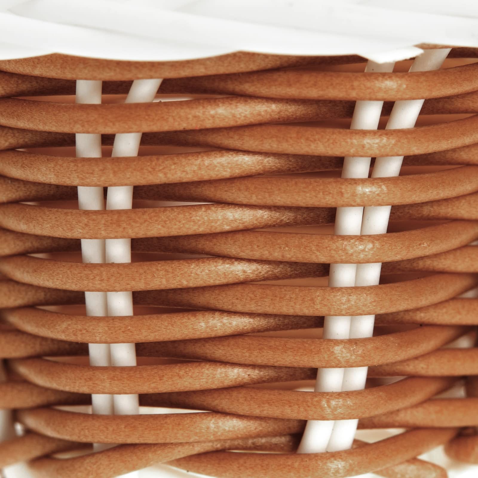 Juvale 24 Pack Mini Woven Baskets with Handles - Bulk Miniature Baskets for School Projects, Mini Wicker Baskets for Party Favors, Tiny Baskets for Crafts, Picnic - 2x3 inch