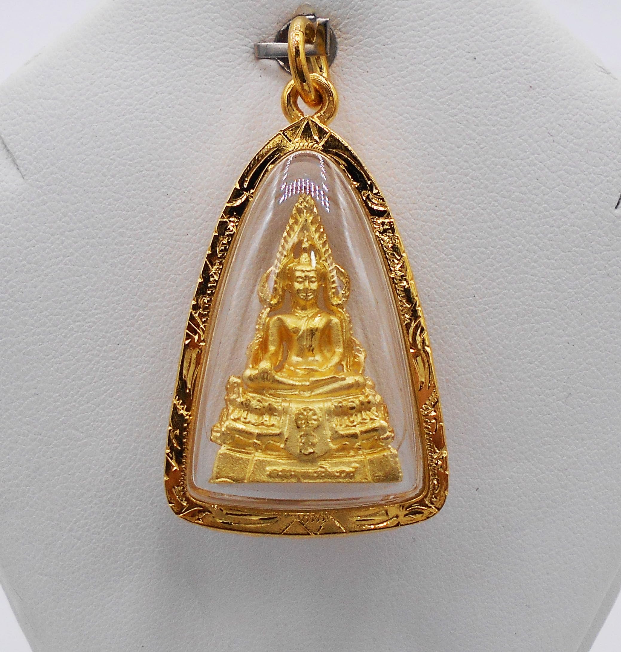 arrawana77 Phra Phuttha Chinnarat Gold Pendant Charm Thai Buddha Amulet 22k Thai Baht Yellow Gold Plated Jewelry